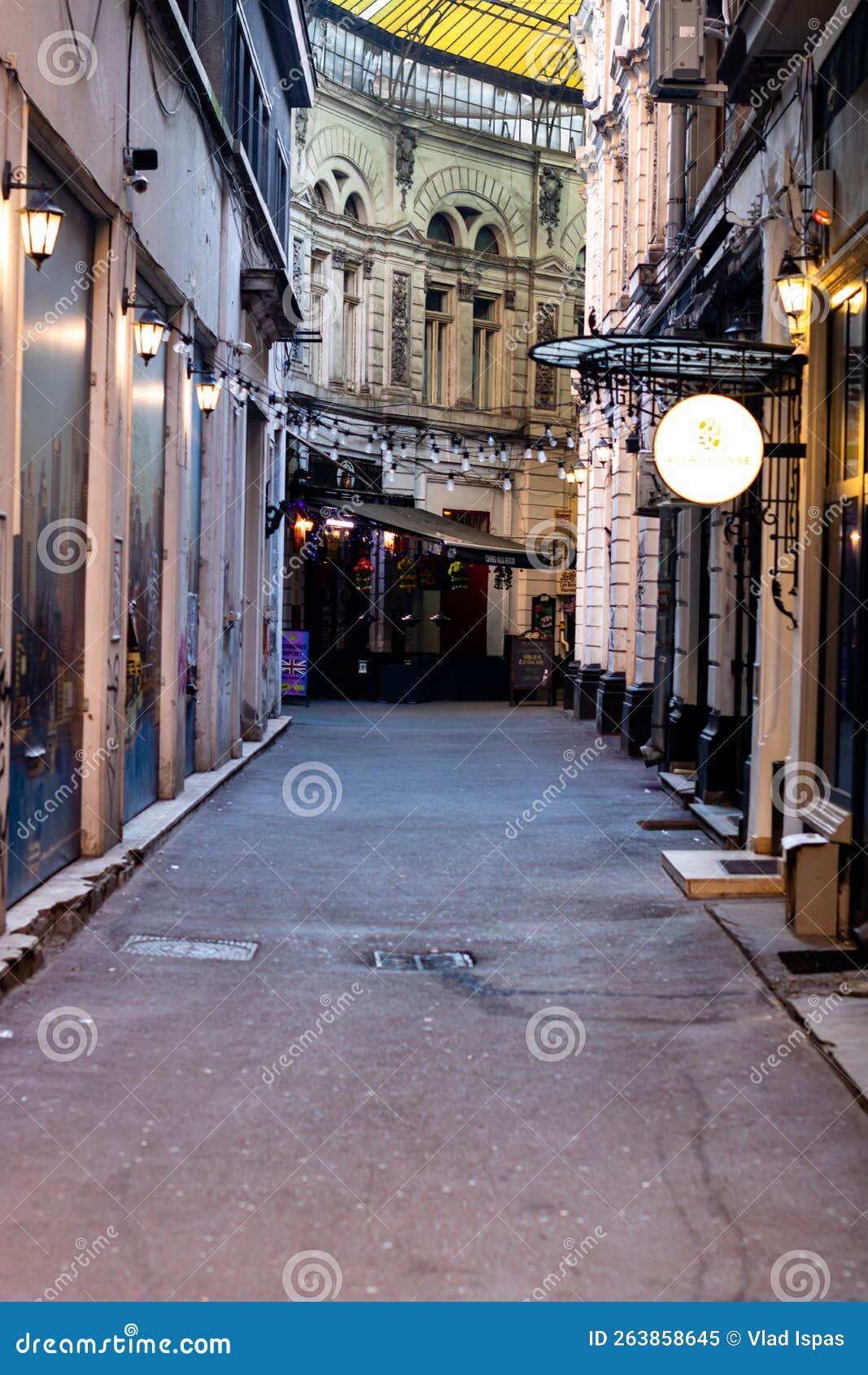 Historic Building Architecture in Bucharest, Romania, 2022 Editorial ...