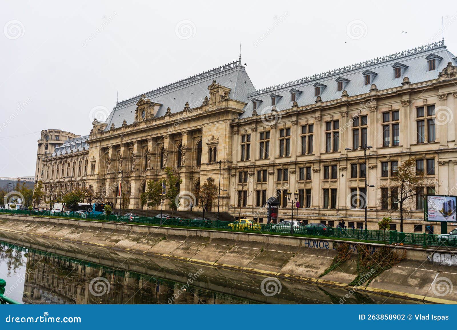 Historic Building Architecture in Bucharest, Romania, 2022 Editorial ...