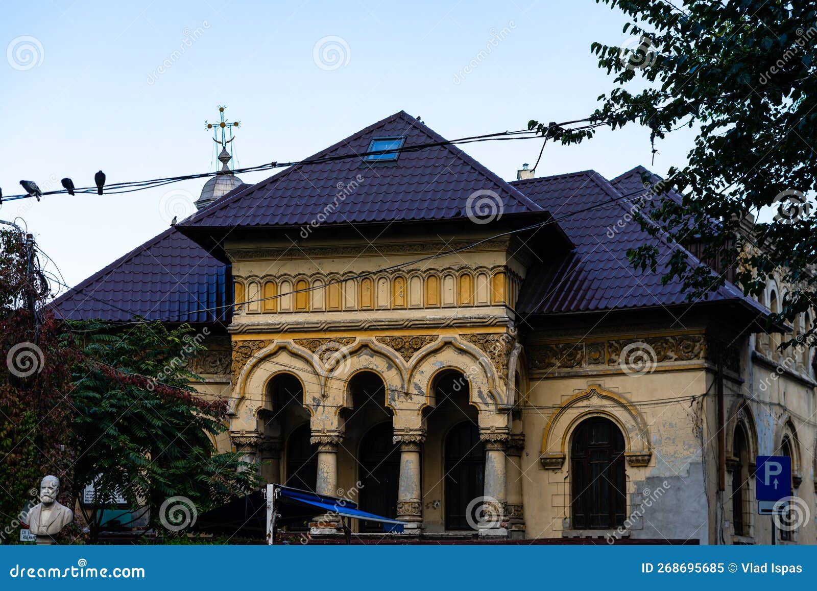 Historic Building Architecture in Bucharest, Romania, 2022 Editorial ...