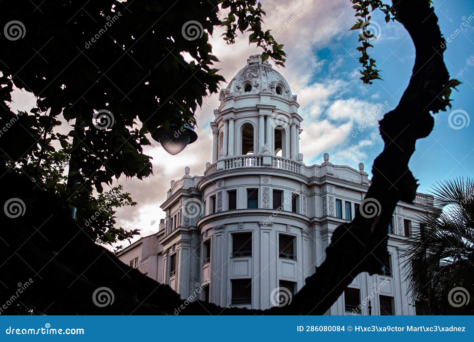 Building in the Center of Zaragoza Stock Photo - Image of chapels ...