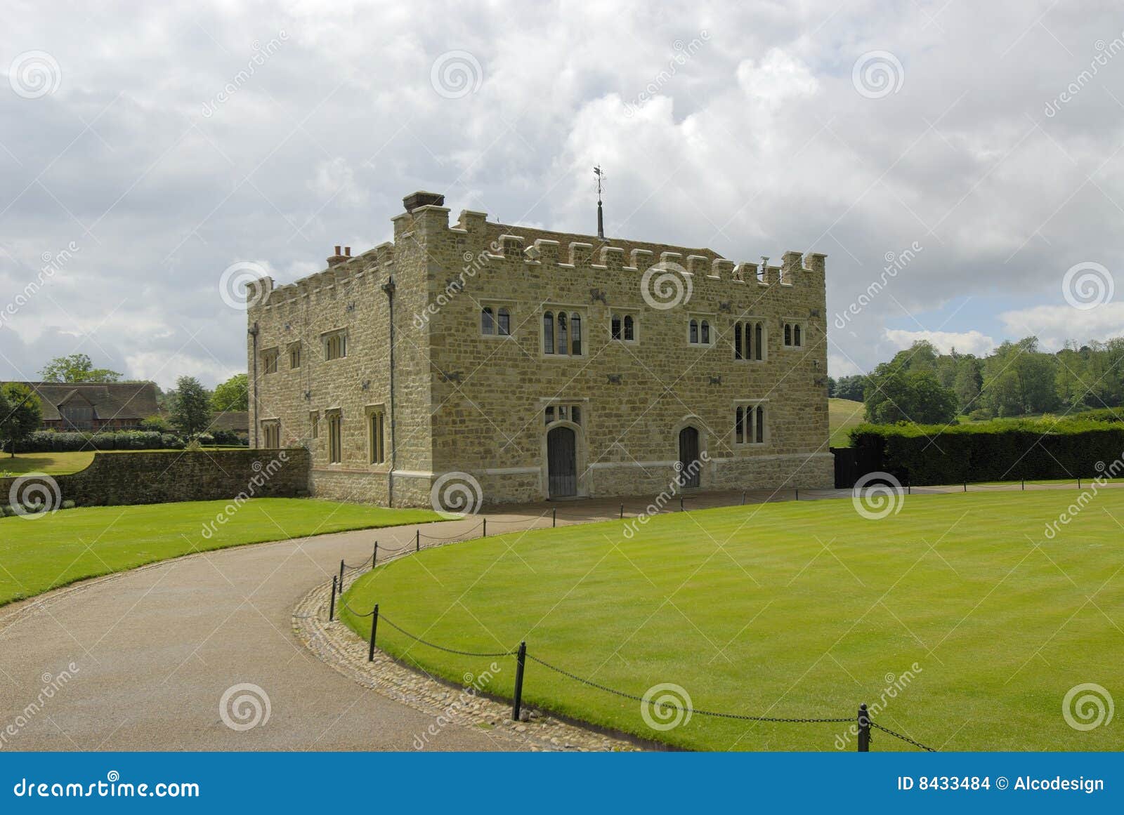 Historic Building in England Stock Photo - Image of cloudy, castle: 8433484