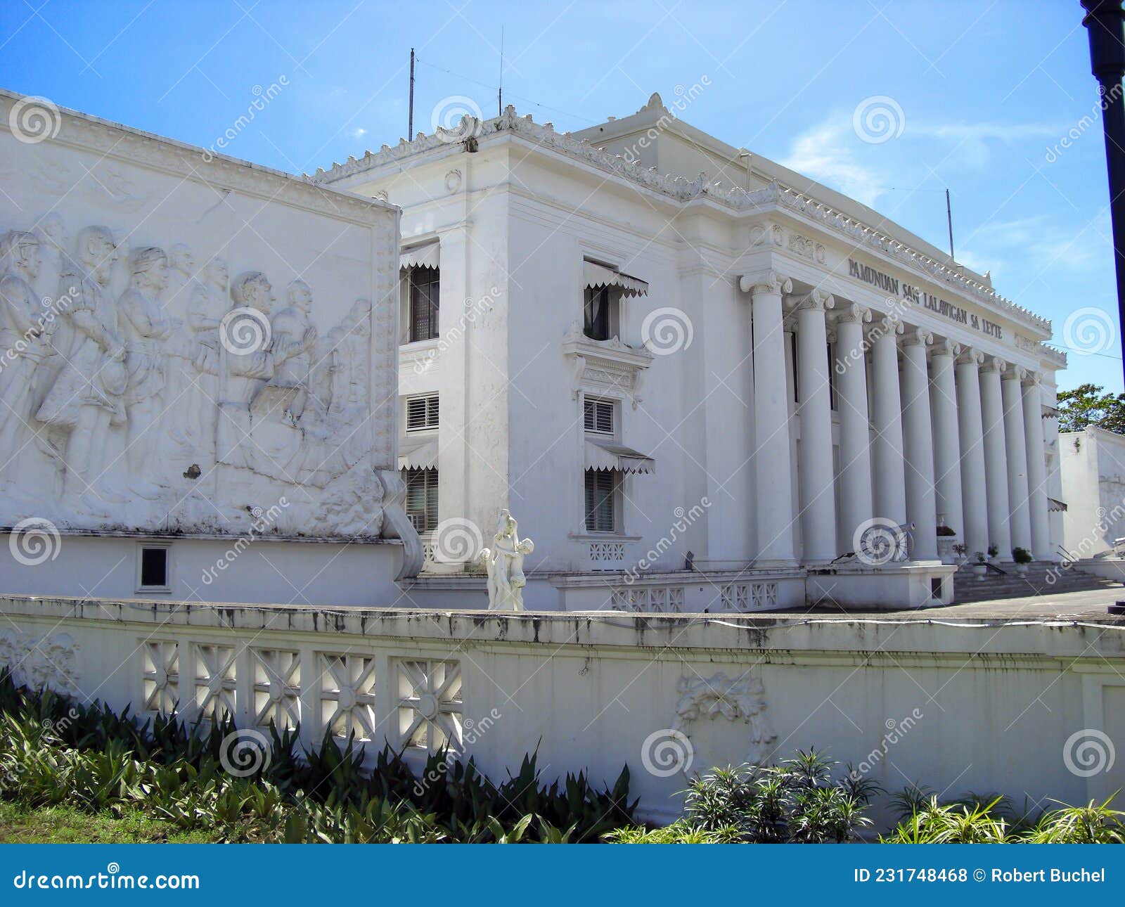 Monument in Leyte on the Philippines January 21, 2012 Editorial Stock ...