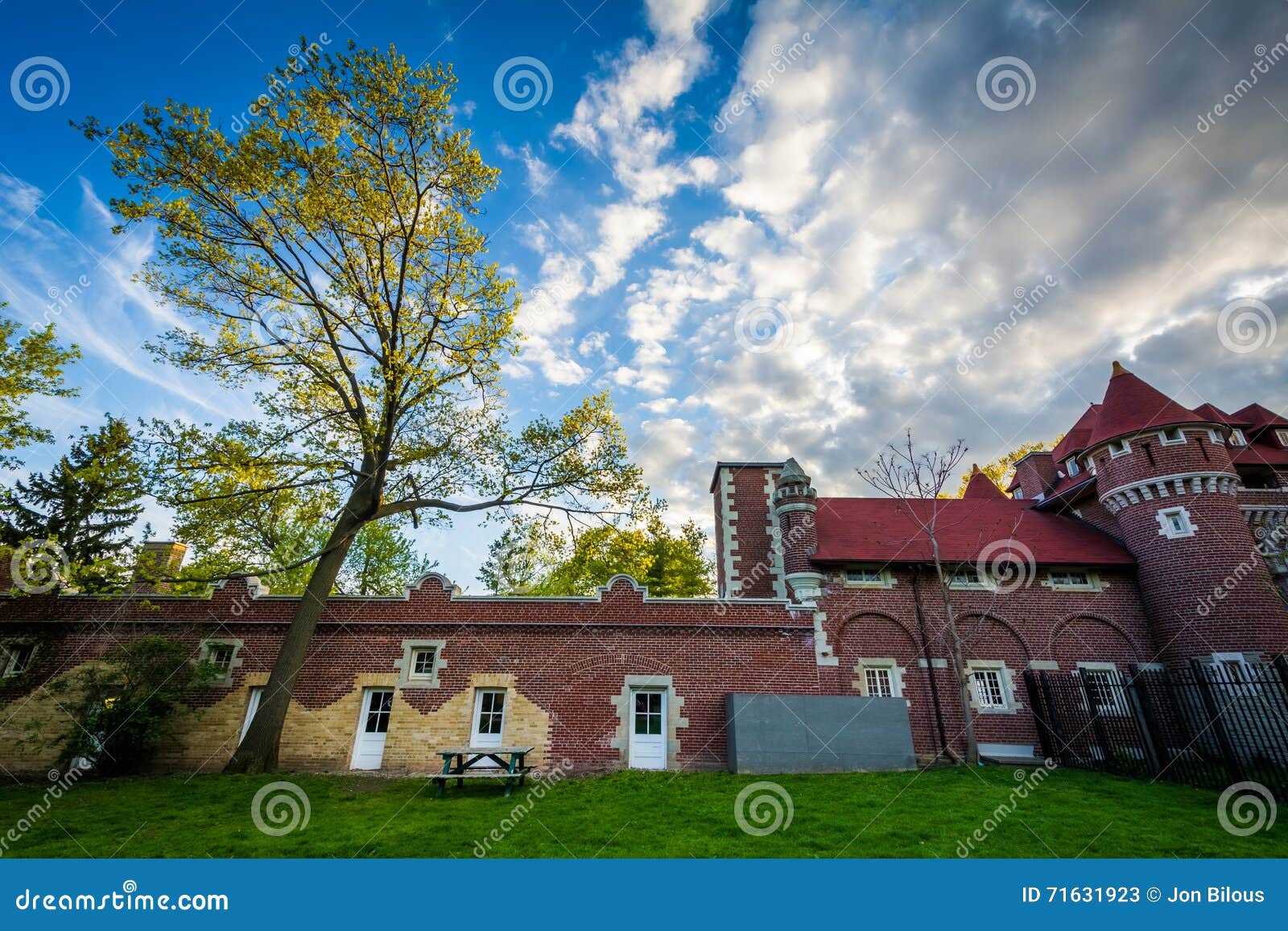 Historic Building in Midtown Toronto, Ontario. Stock Image - Image of ...