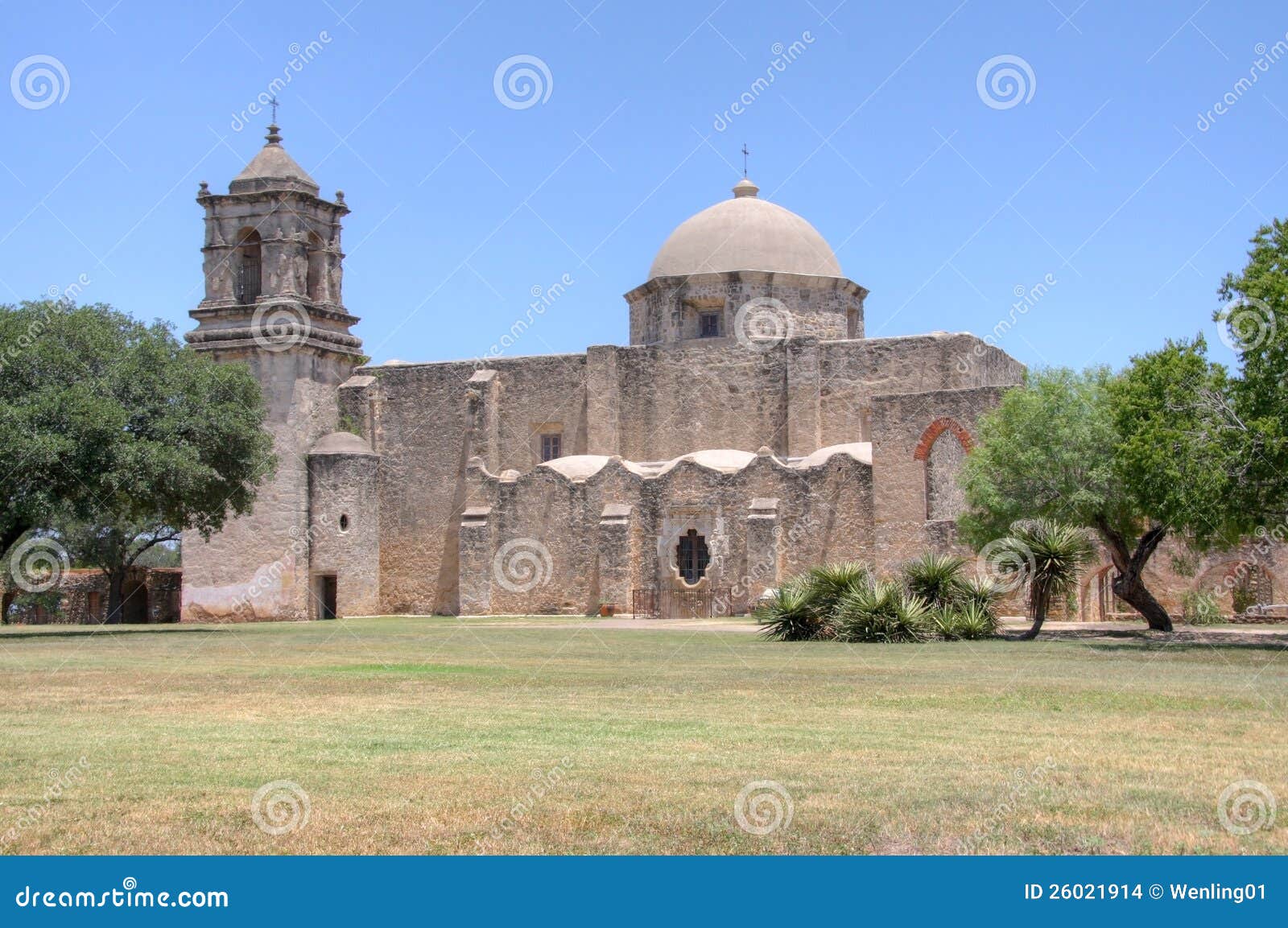 Historic Building Mission in San Antonio Stock Photo - Image of trip ...