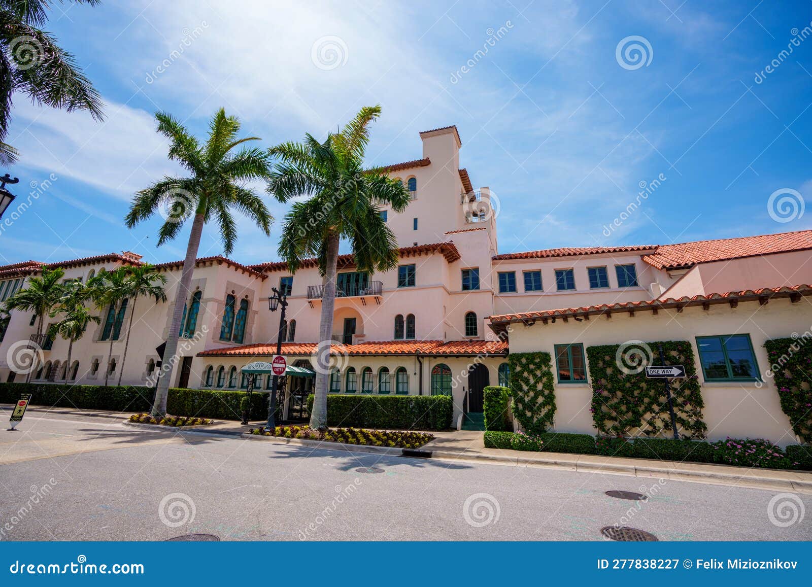 Historic Building in Palm Beach FL USA Editorial Photography - Image of ...