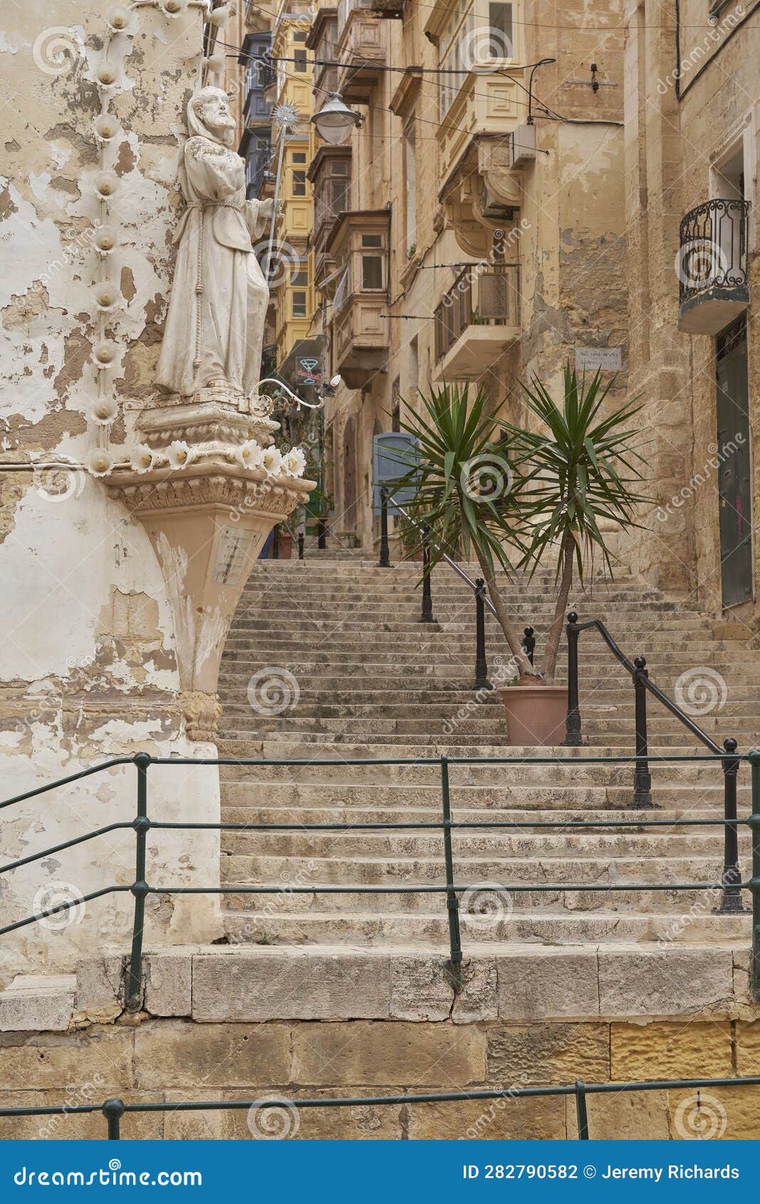 Historic Buildings in Valetta, Malta Editorial Photography - Image of ...