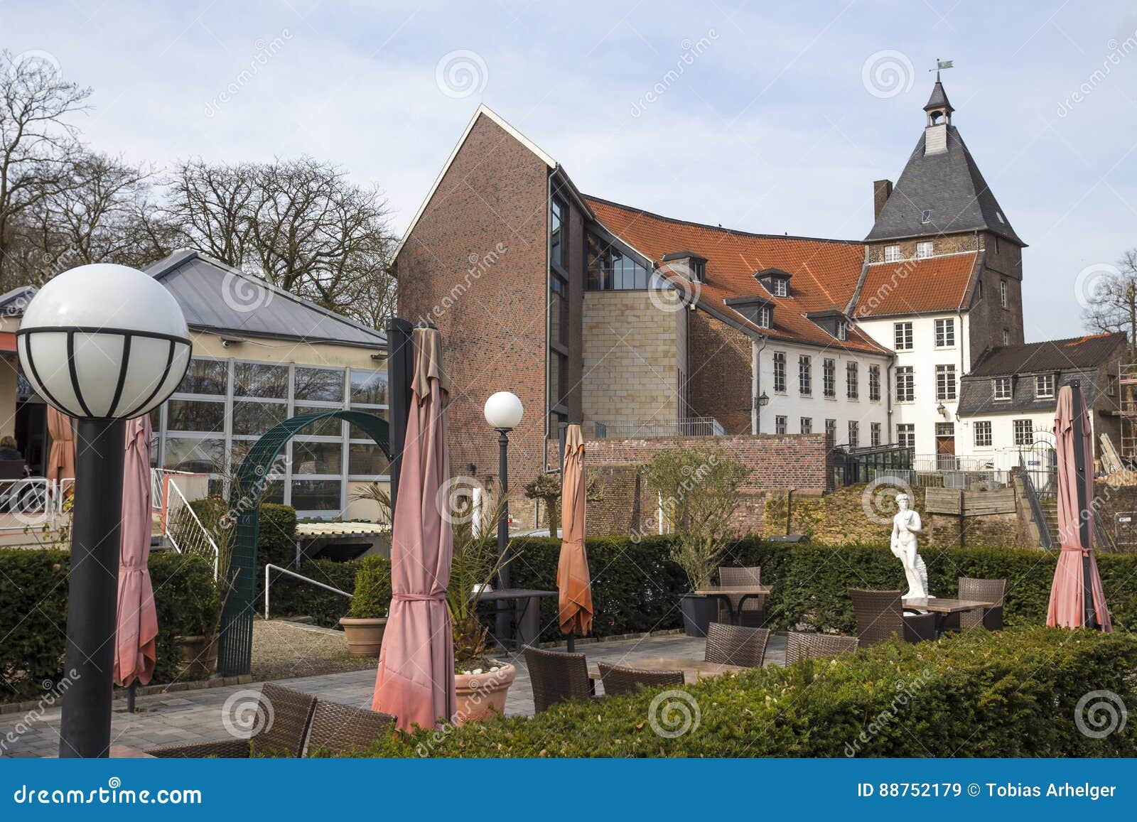 The Historic Castle Moers Germany Editorial Stock Image - Image of ...