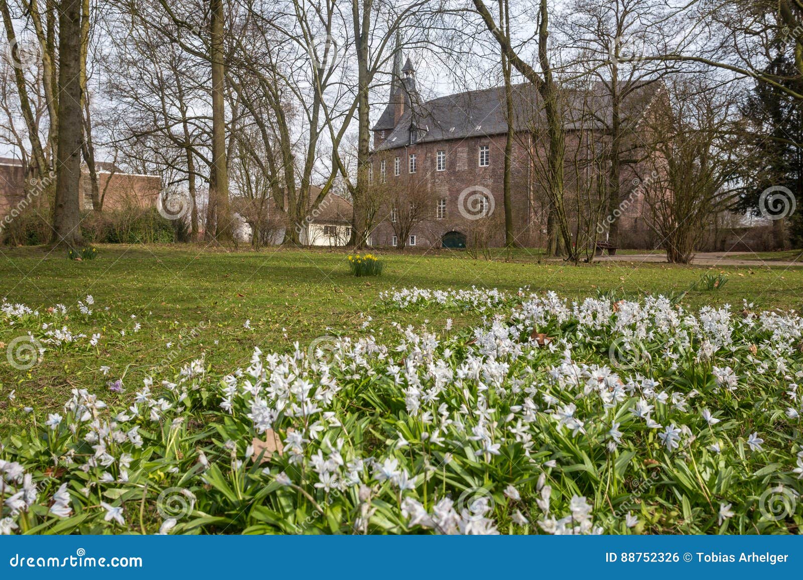 The Historic Castle Moers Germany Stock Photo - Image of schloss ...