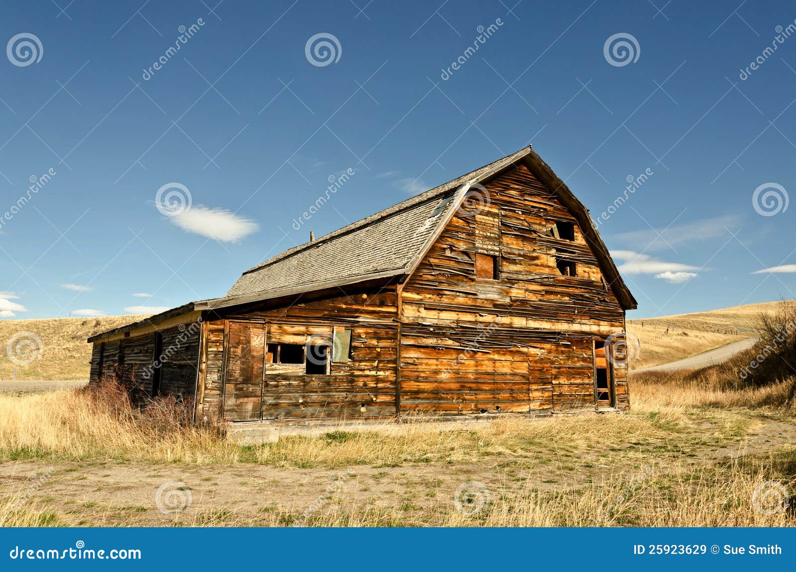 Historic Community Hall 25153 Stock Image - Image of town, barns: 25923629