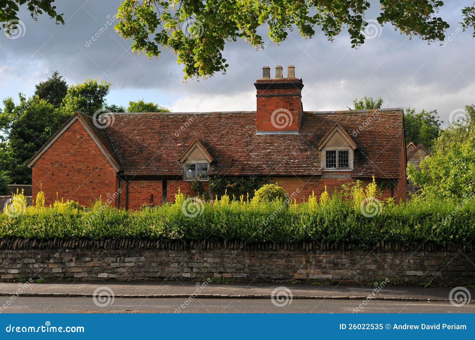 Historic Cottage stock image. Image of destination, british - 26022535