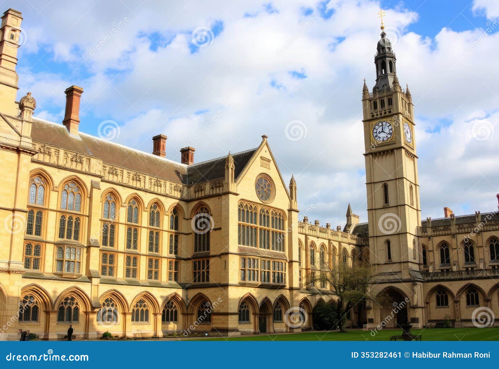 The Historic Library and Clock Tower in Cambridge Stock Illustration ...