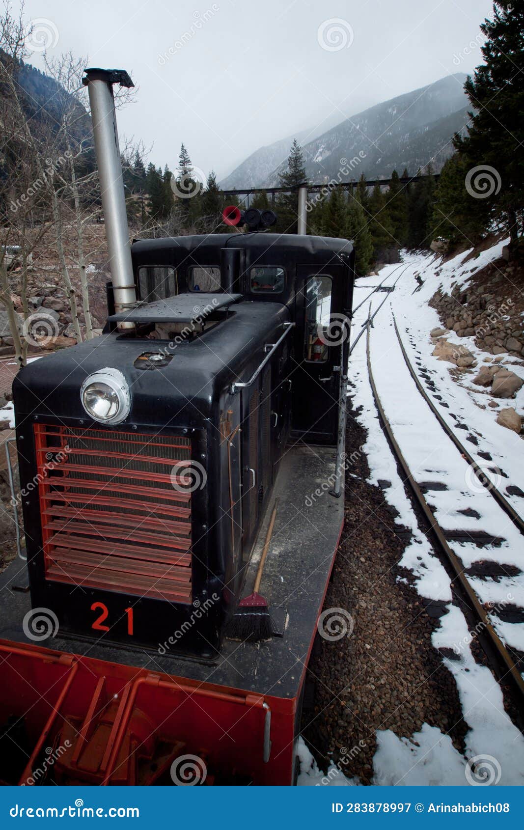 Historic Railroad editorial photography. Image of winter - 283878997