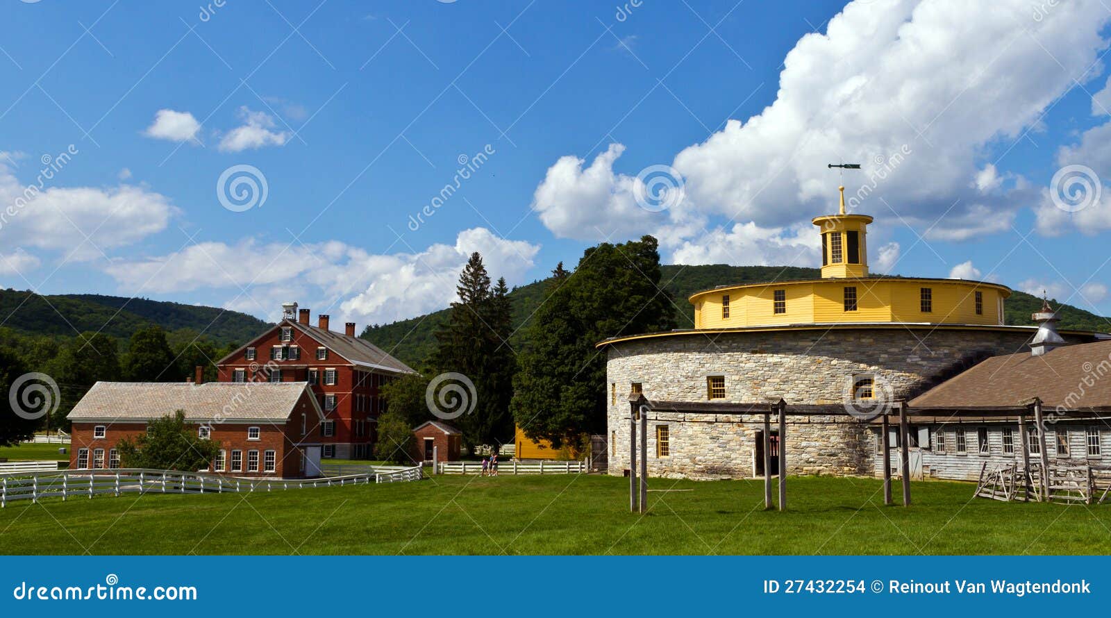 Shaker Buildings Stock Photos - Free & Royalty-Free Stock Photos from ...
