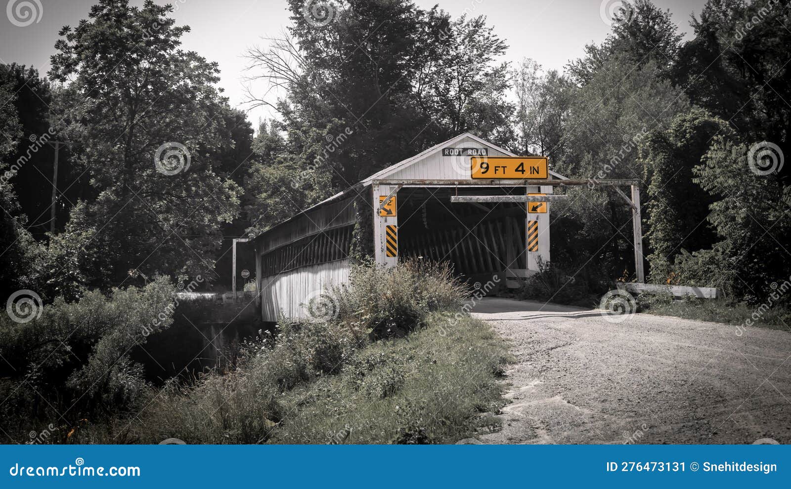 Historic Root Road Covered Bridge in Ashtabula County, Ohio, USA Stock ...
