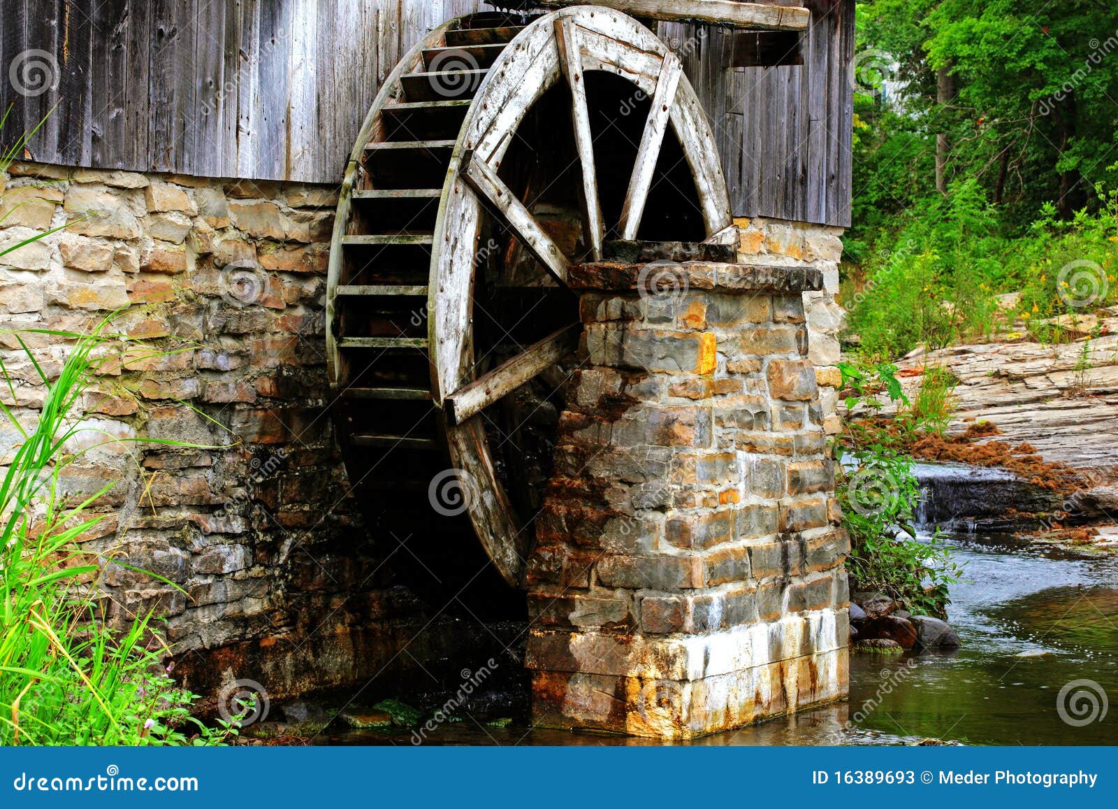 Historic sawmill stock image. Image of grain, manitulin - 16389693