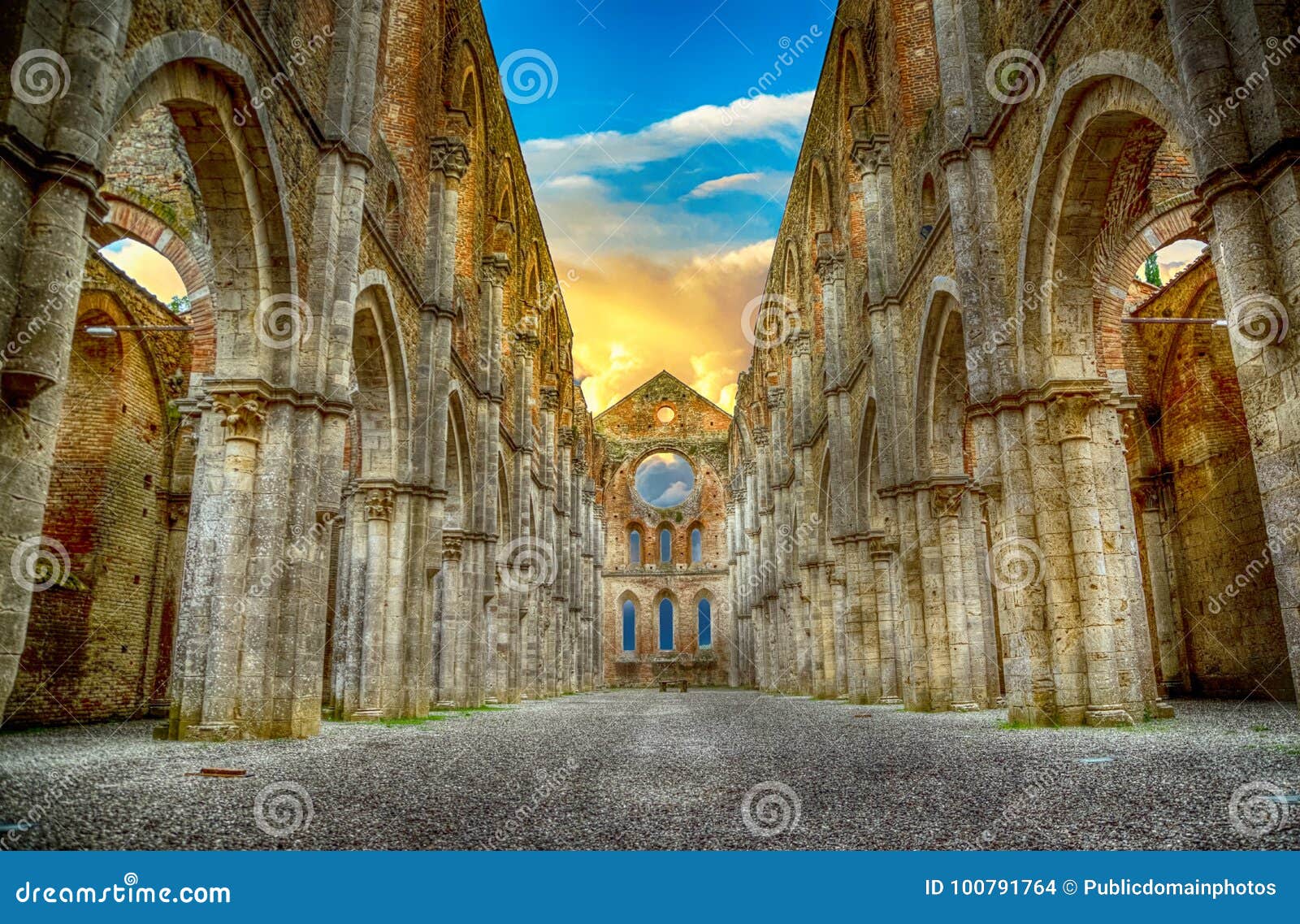 Historic Site, Medieval Architecture, Arch, Ruins Picture. Image: 100791764