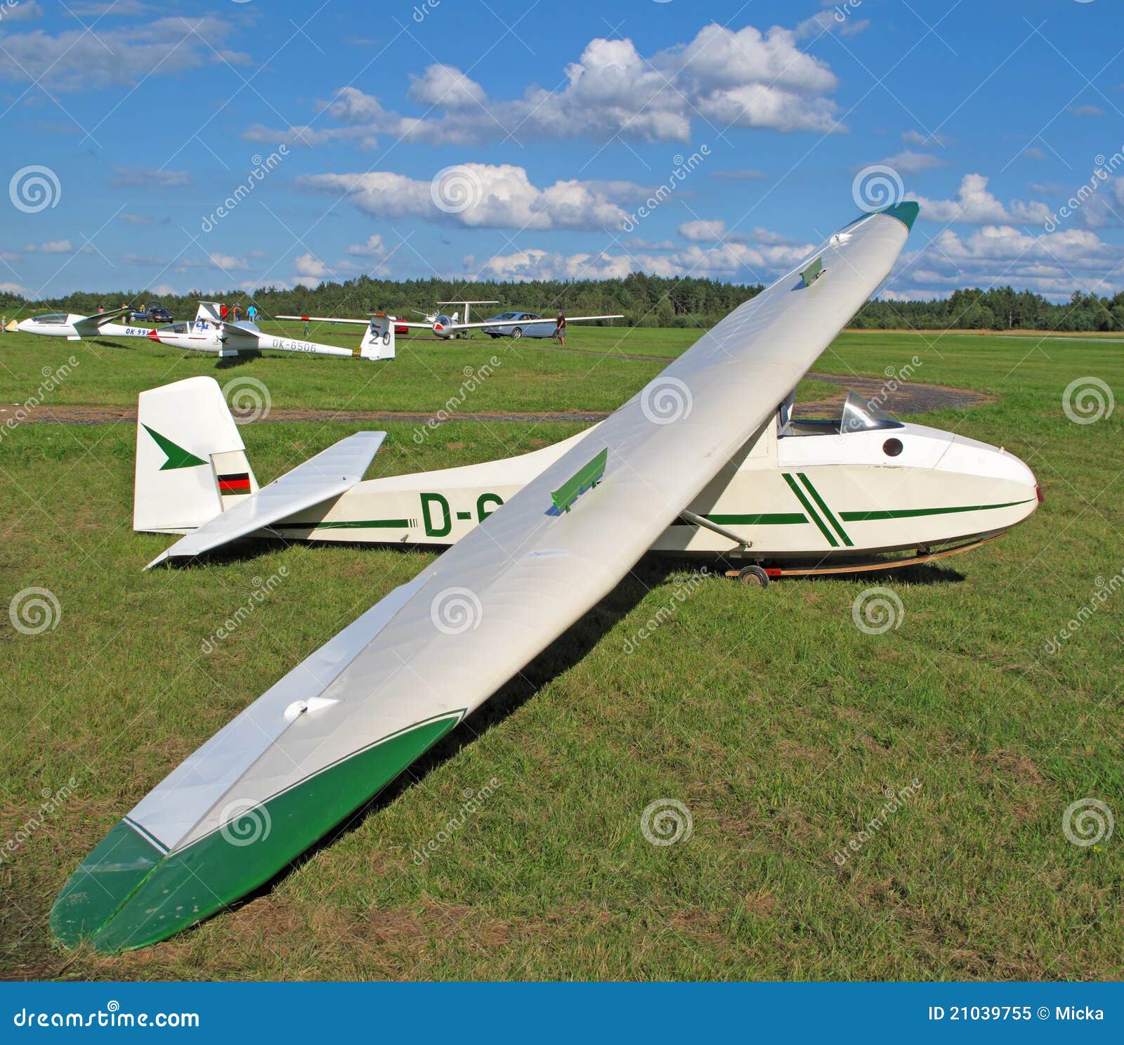 Historic training glider editorial image. Image of sport - 21039755