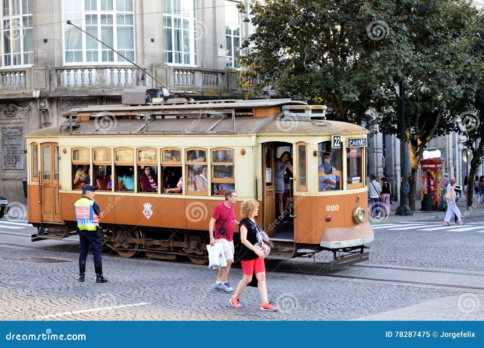 Historic tram editorial image. Image of portugal, porto - 78287475