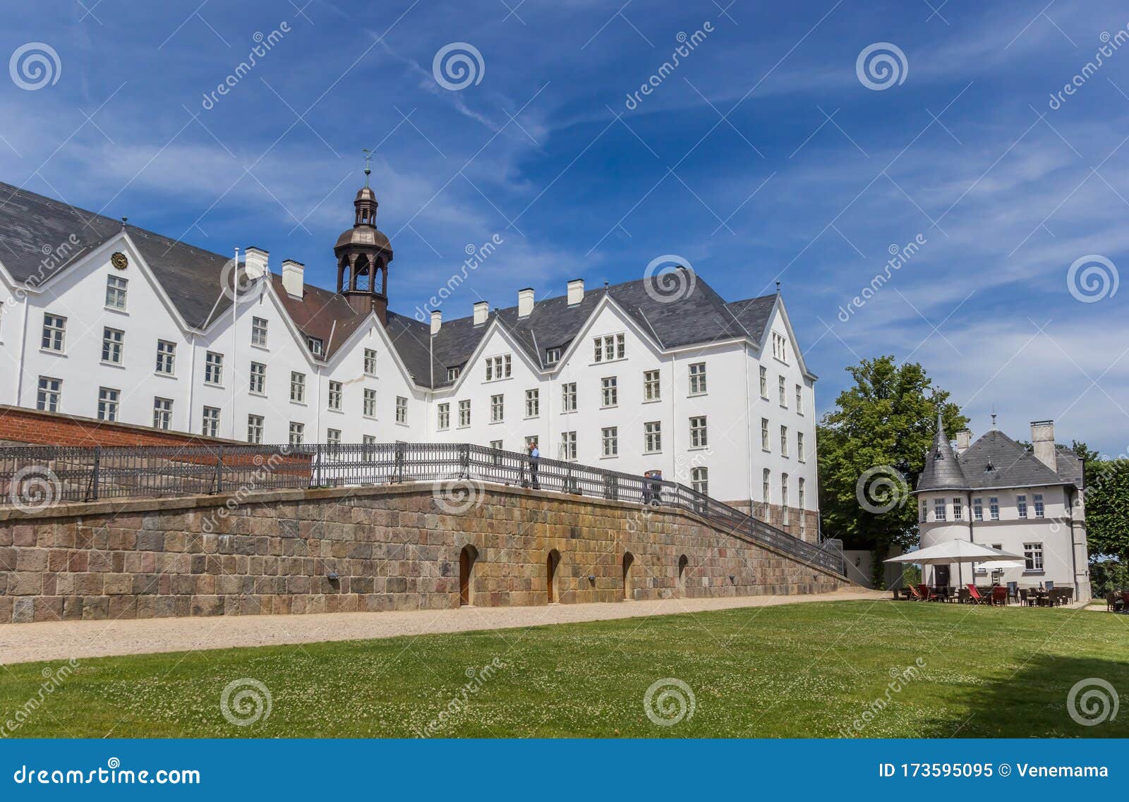 Historic White Castle and Restaurant in Plon Editorial Image - Image of ...