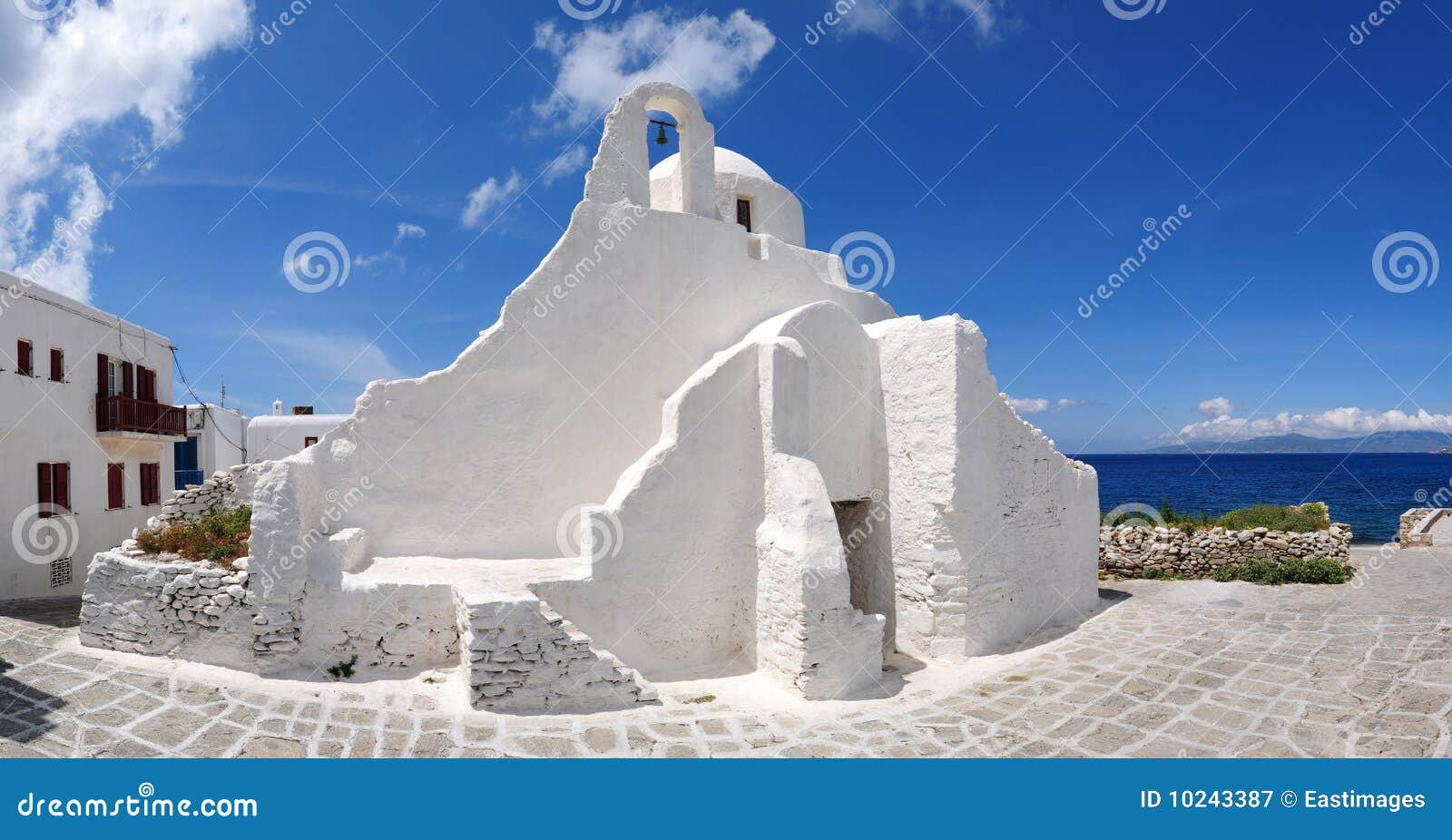 Historic Whitewash Building Stock Image - Image of greek, church: 10243387
