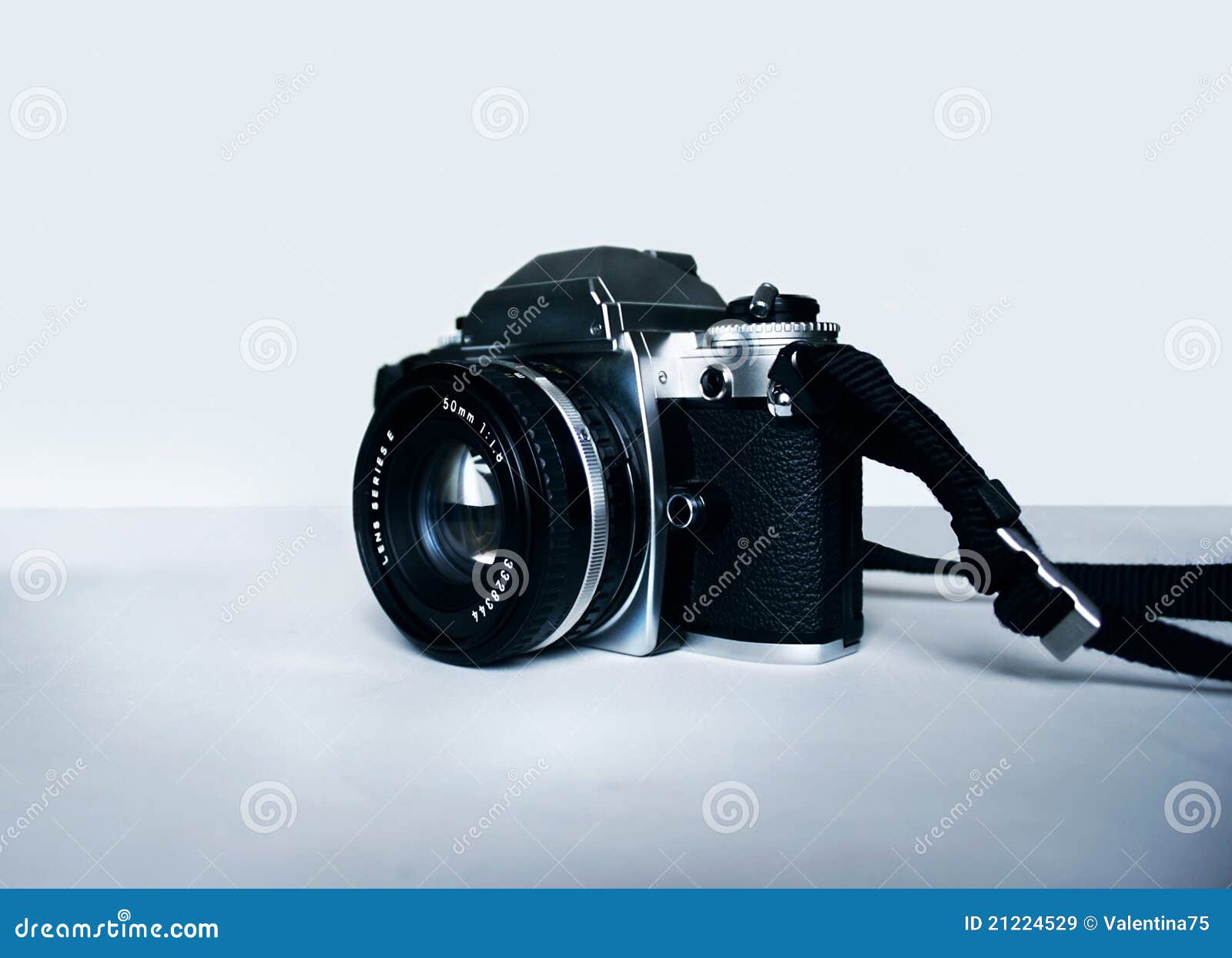 Historical Analog Camera Reflex Stock Image - Image of analog ...