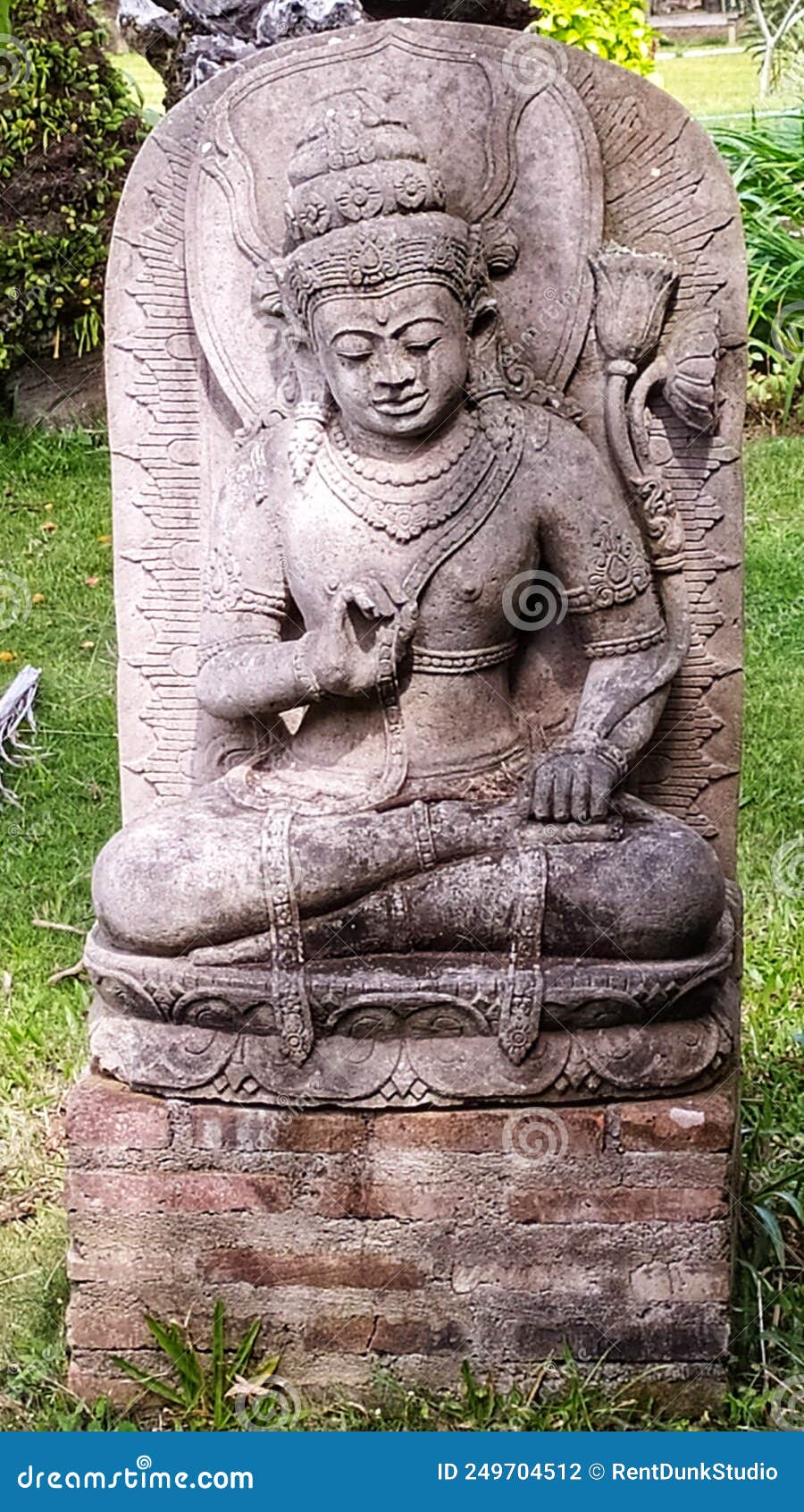 Historical Ancient Javanese Stone Statues Stock Photo - Image of tree ...