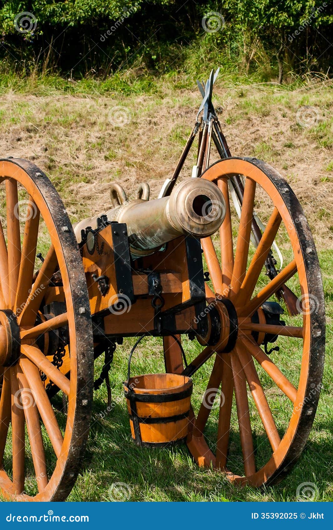 Historical cannon stock image. Image of danger, brown - 35392025