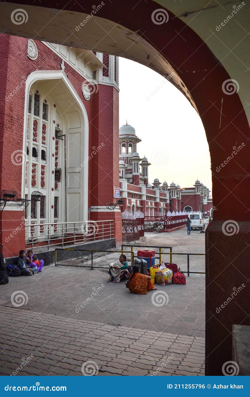 Historical Charbagh Railway Station in Lucknow India Editorial Photo ...