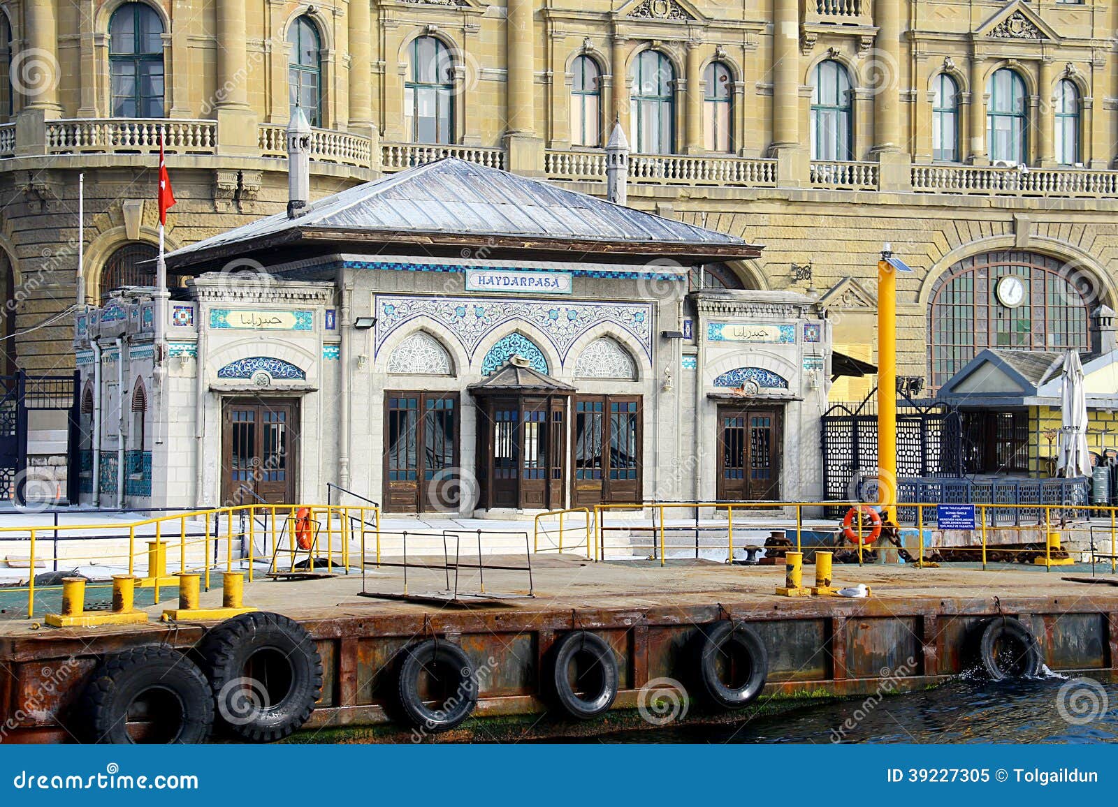 Historical Haydarpasa Seaport in Istanbul Stock Image - Image of ...