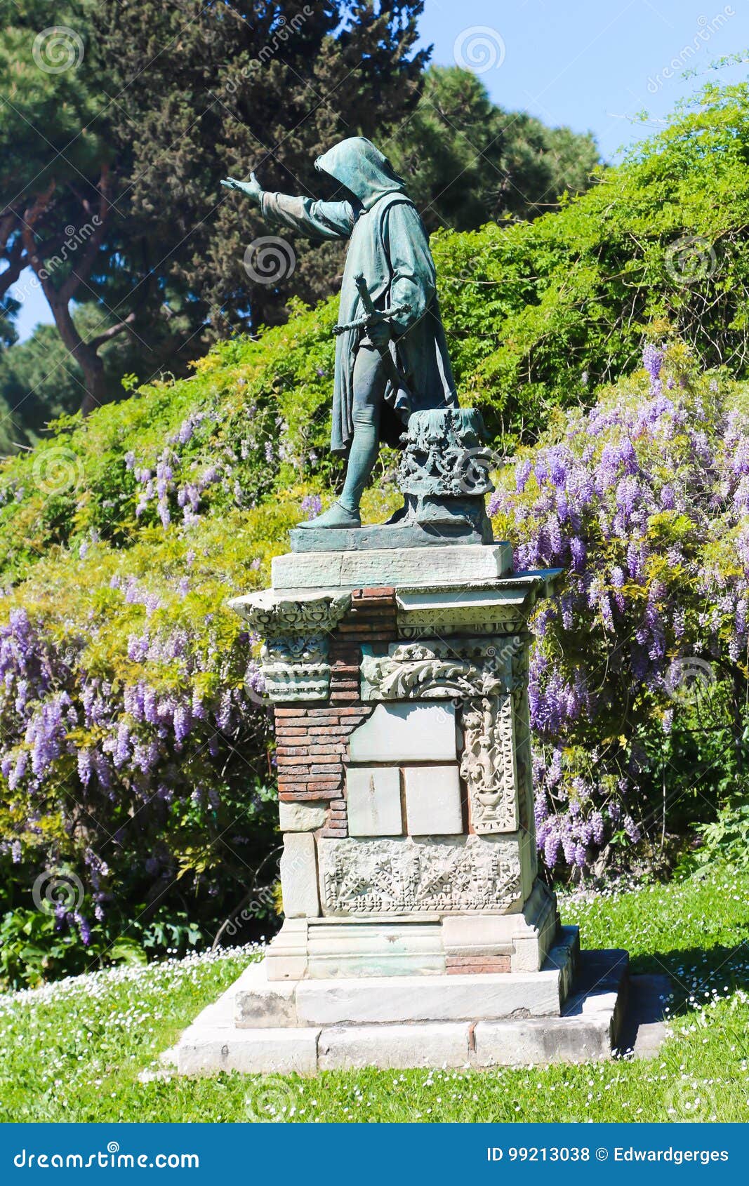 Statue at Rome stock photo. Image of landmark, knight - 99213038