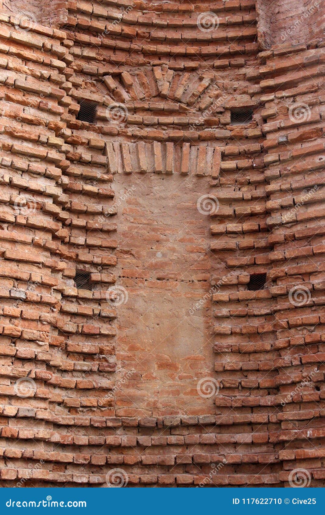 Historische Wand von alba stockfoto. Bild von braun - 117622710