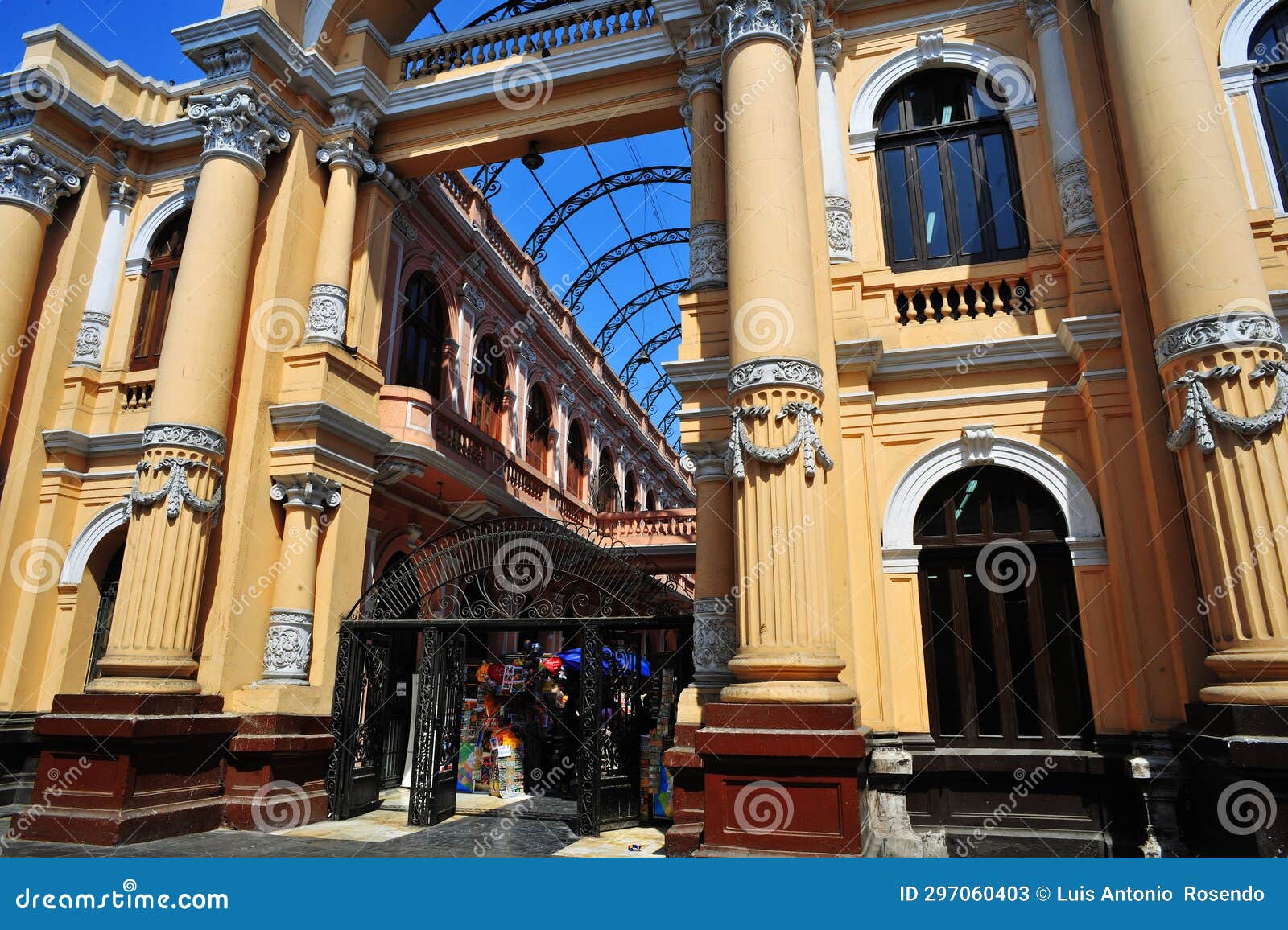 History and Architecture of the Facade of the Central Post Passage of ...