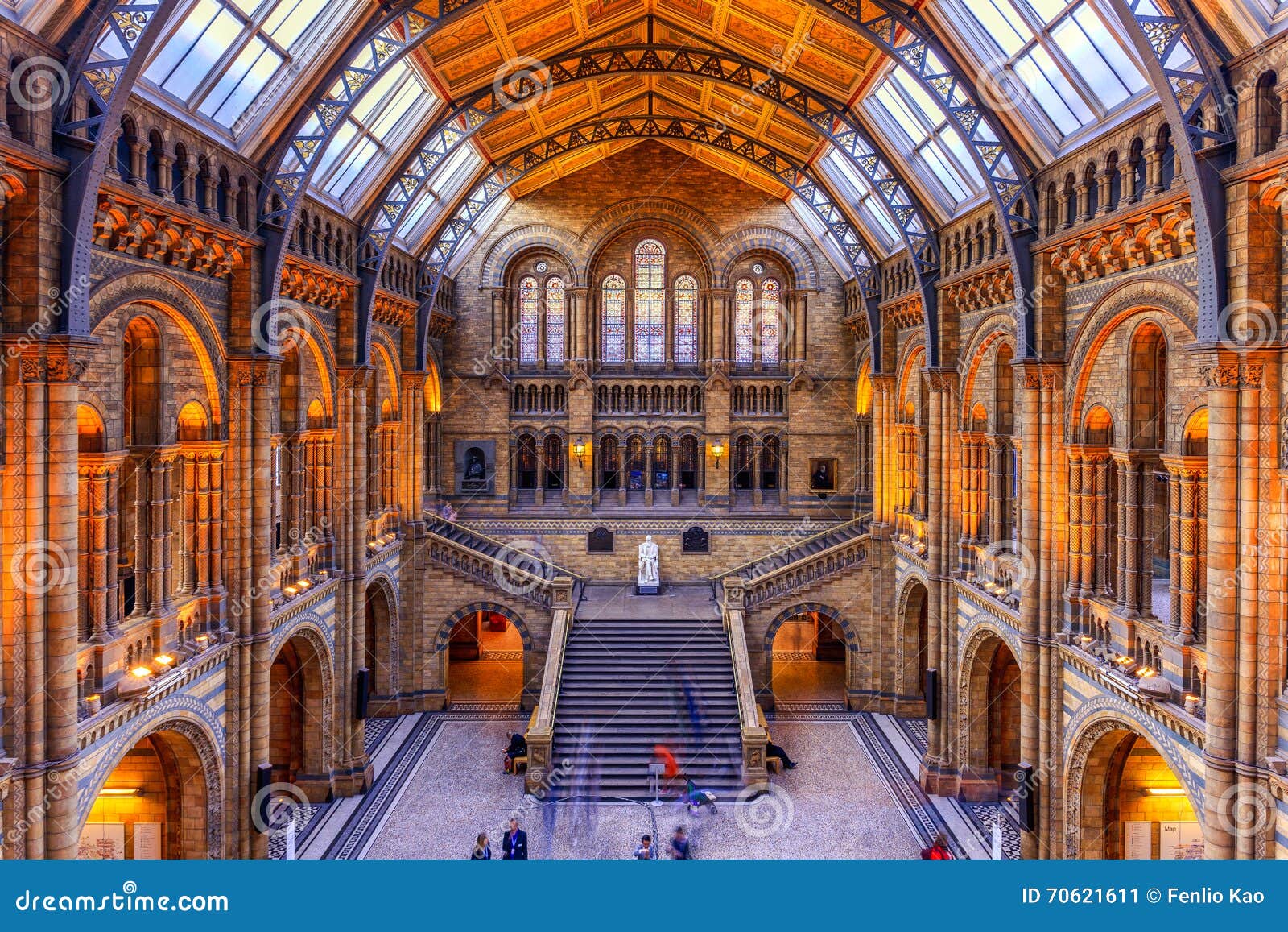 History Museum in London editorial photo. Image of icon - 70621611