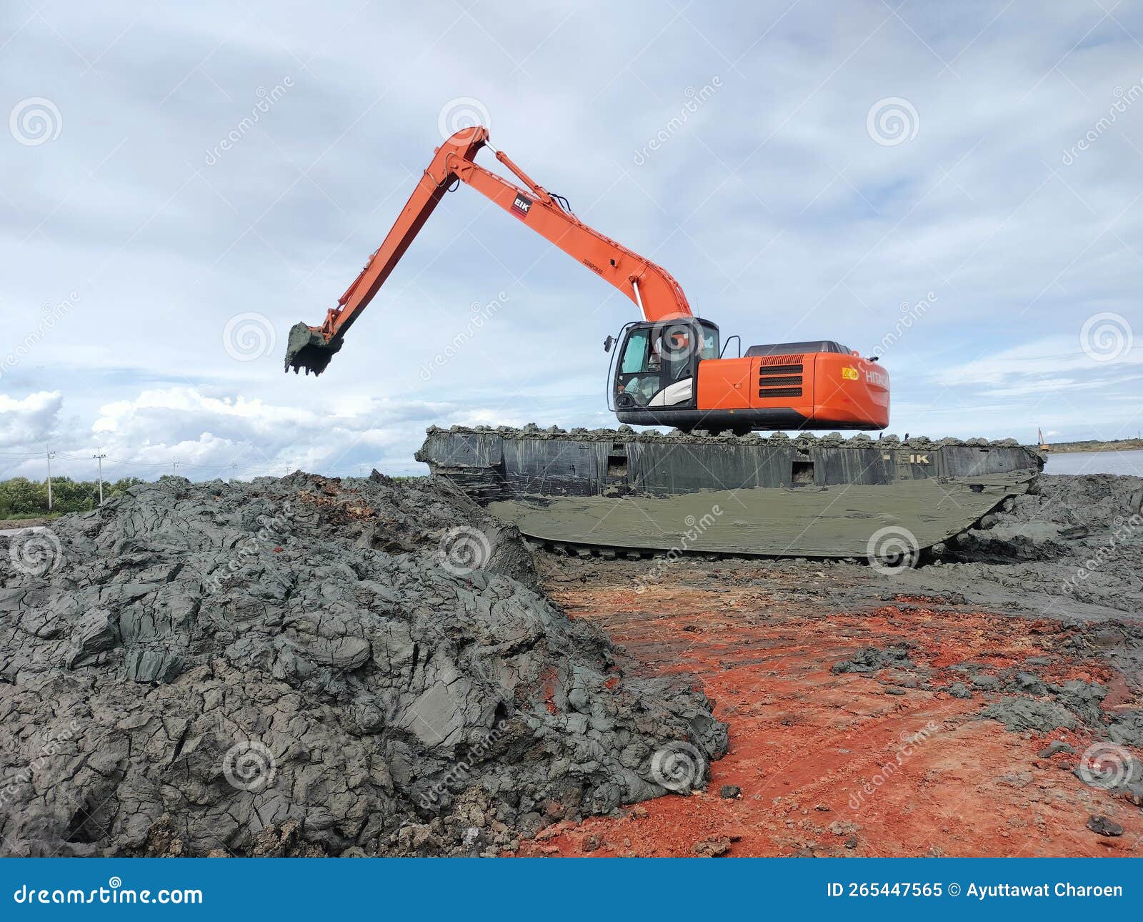 HITACHI ZU240PCM-5G AMPHIBIOUS EXCAVATOR by EIK ENGINEERING Editorial ...