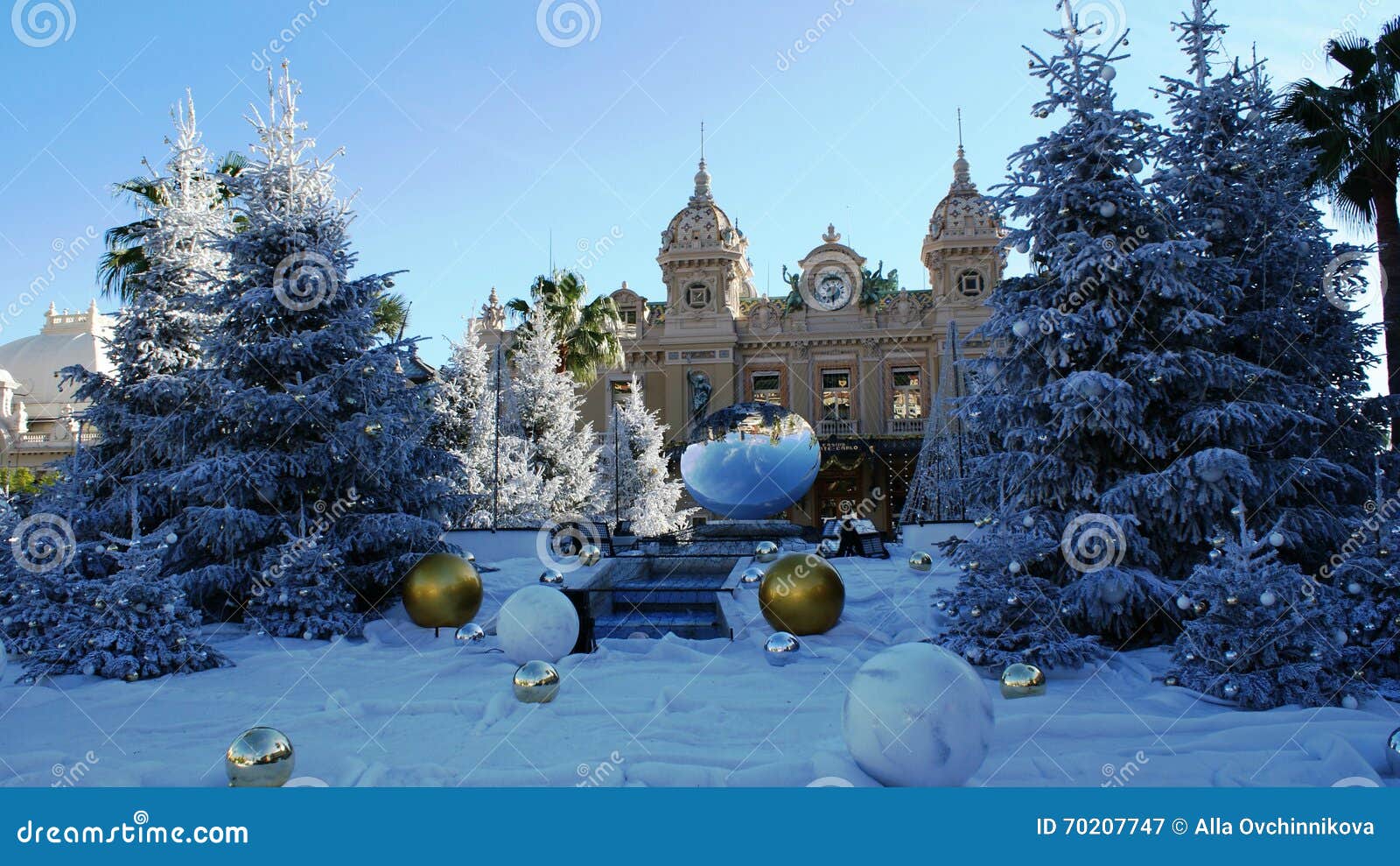 Hiver Au Monaco, Monte Carlo Image stock - Image du mouche, ciel: 70207747