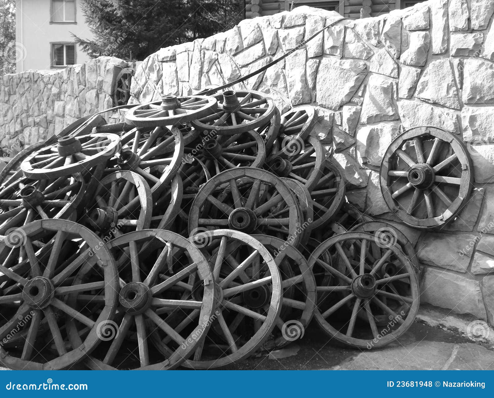 Hjul arkivfoto. Bild av triumfvagn, stängning, igen, kantjustering ...