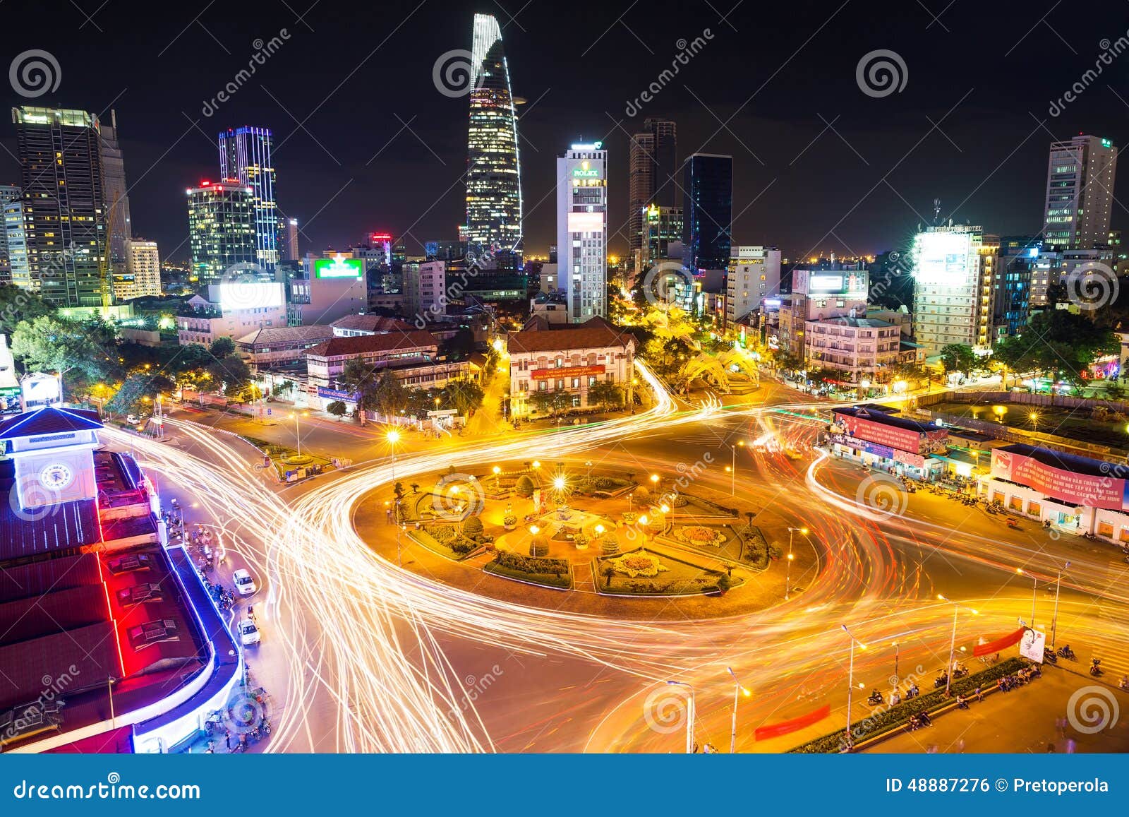 Ho Chi Minh-stad in Avond Vietnam Redactionele Foto - Image of centrum ...