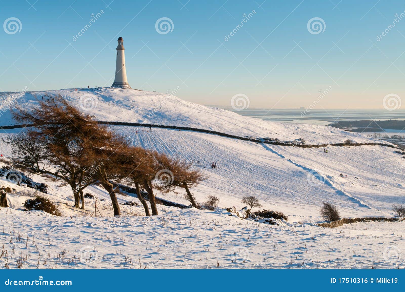 Hoad Hill in winter stock photo. Image of snow, replica - 17510316