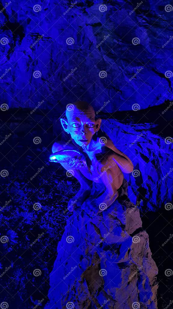 The Hobbit editorial photo. Image of hobbit, scared, rings - 97748936