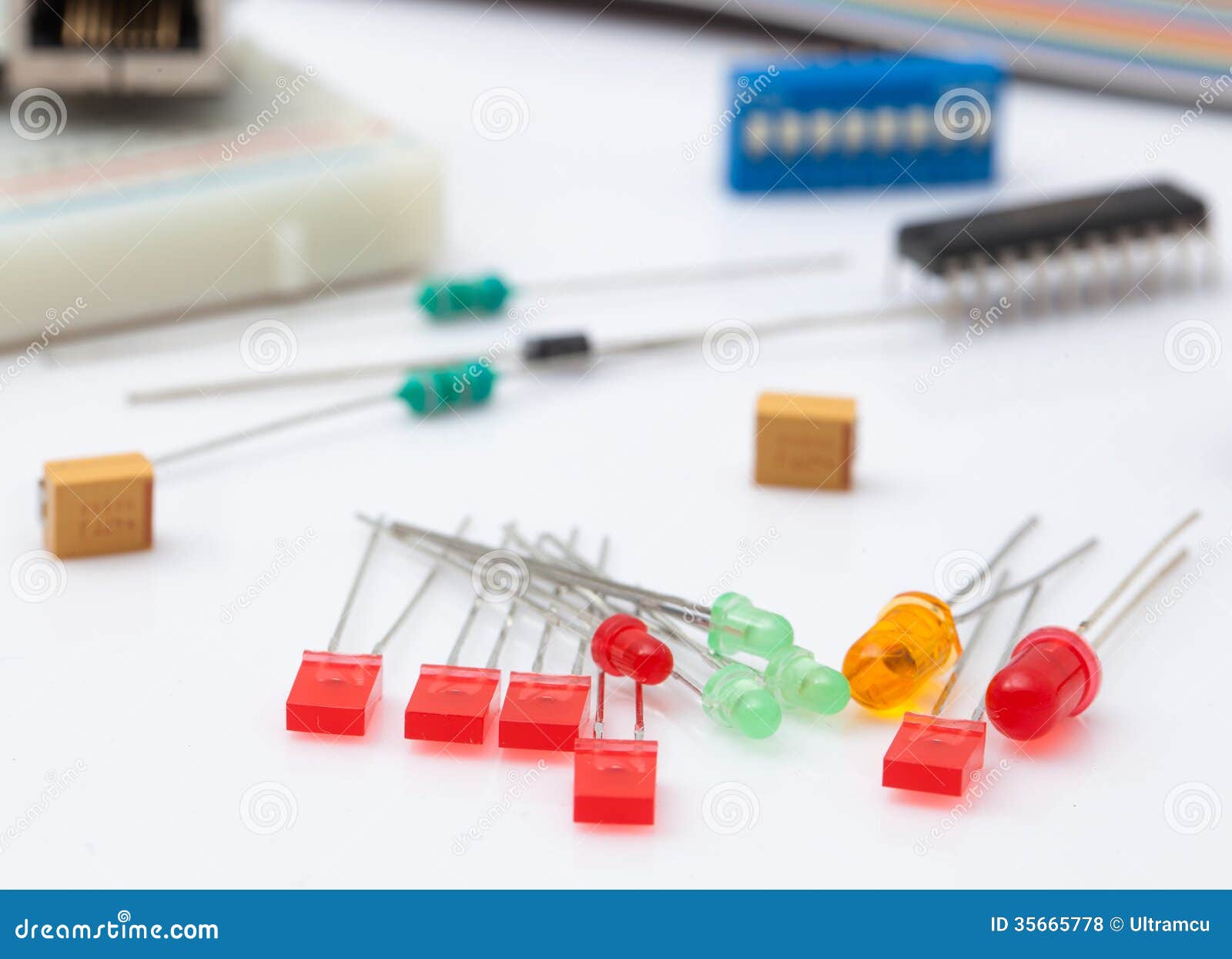 Electronic Hobby Project Using Battery And Red Dot Laser Module ...