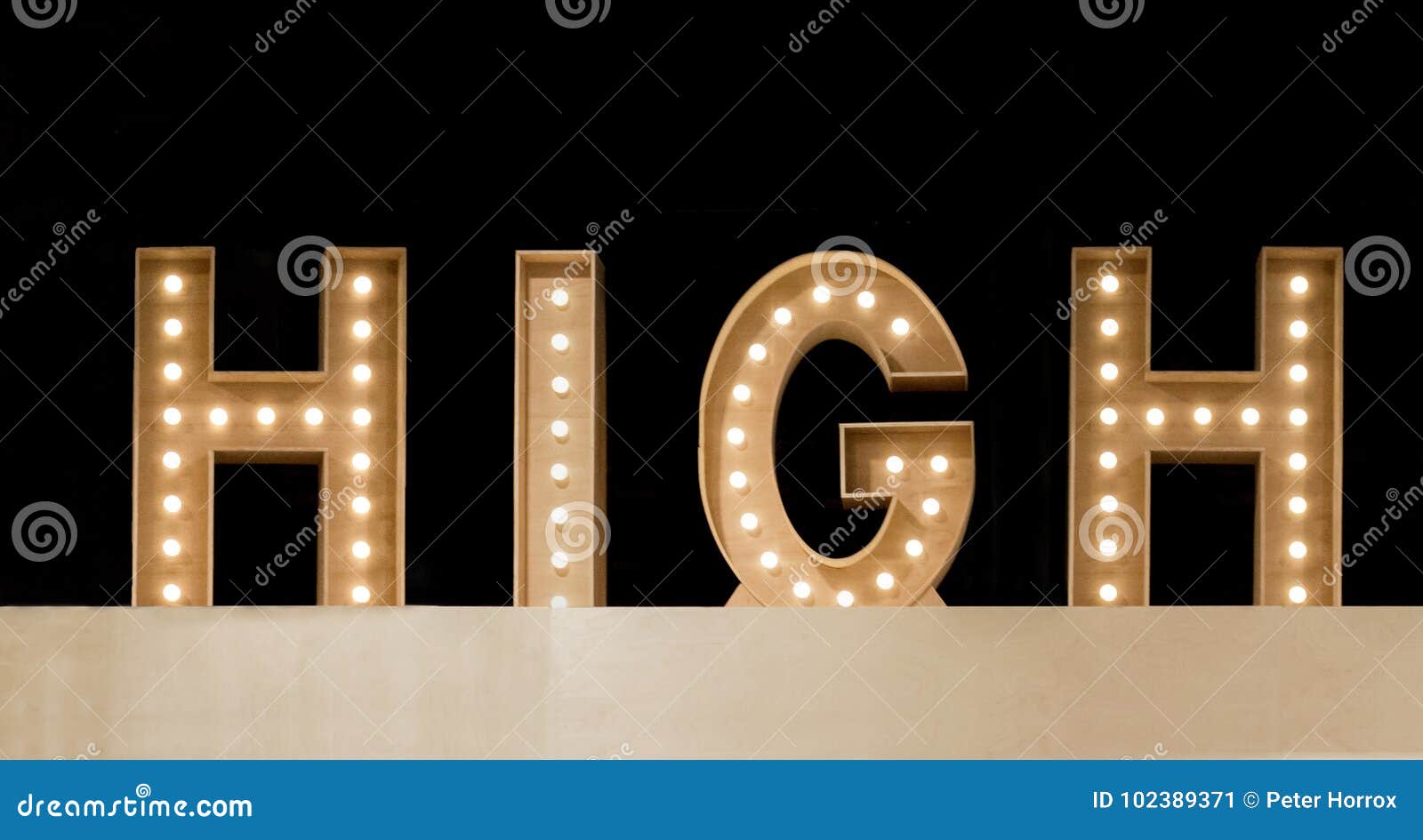 Hoch stockbild. Bild von dekorativ, minimal, zeichen - 102389371