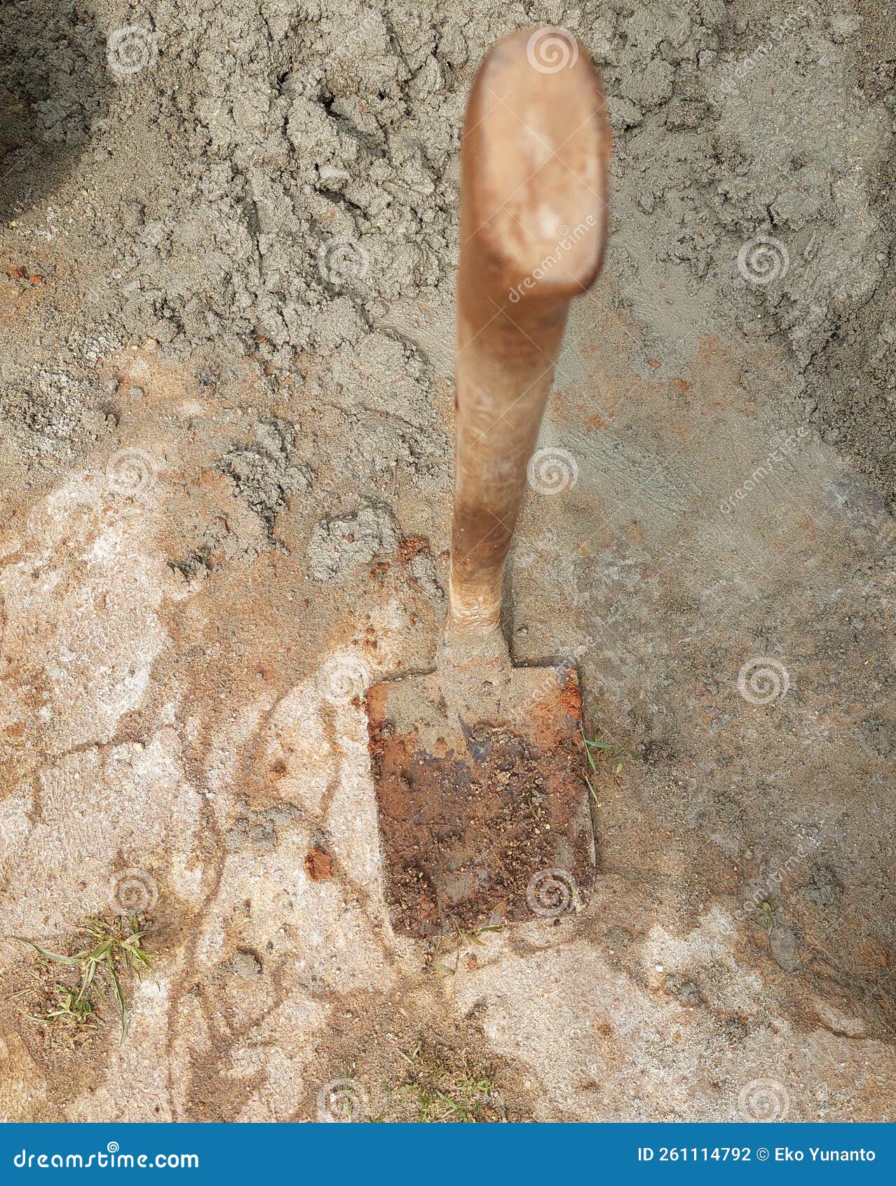 Hoe for digging the ground stock photo. Image of limb - 261114792