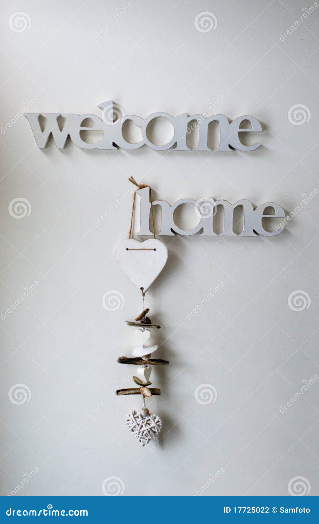 Hogar agradable foto de archivo. Imagen de shelles, vendimia - 17725022