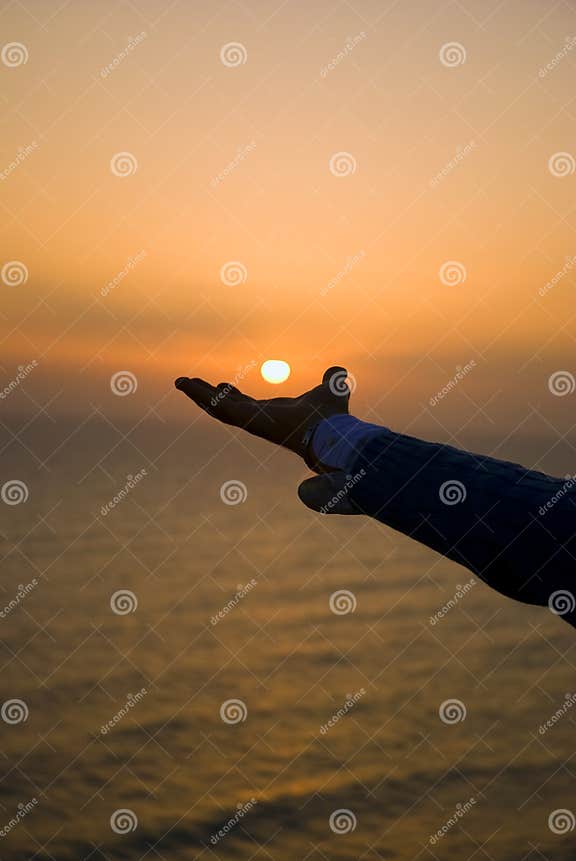 Hold the sun stock photo. Image of horizon, ocean, renewable - 3913224