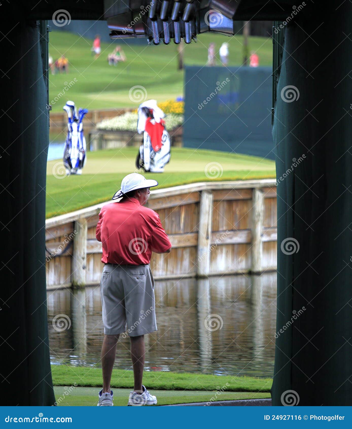 Hole 17 at the Players Championship 2012 Editorial Photo - Image of ...
