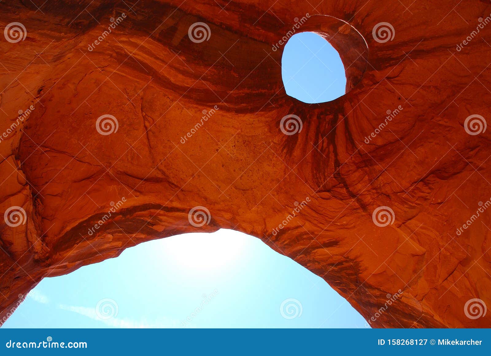 Hole in the rock stock image. Image of canyon, bright - 158268127
