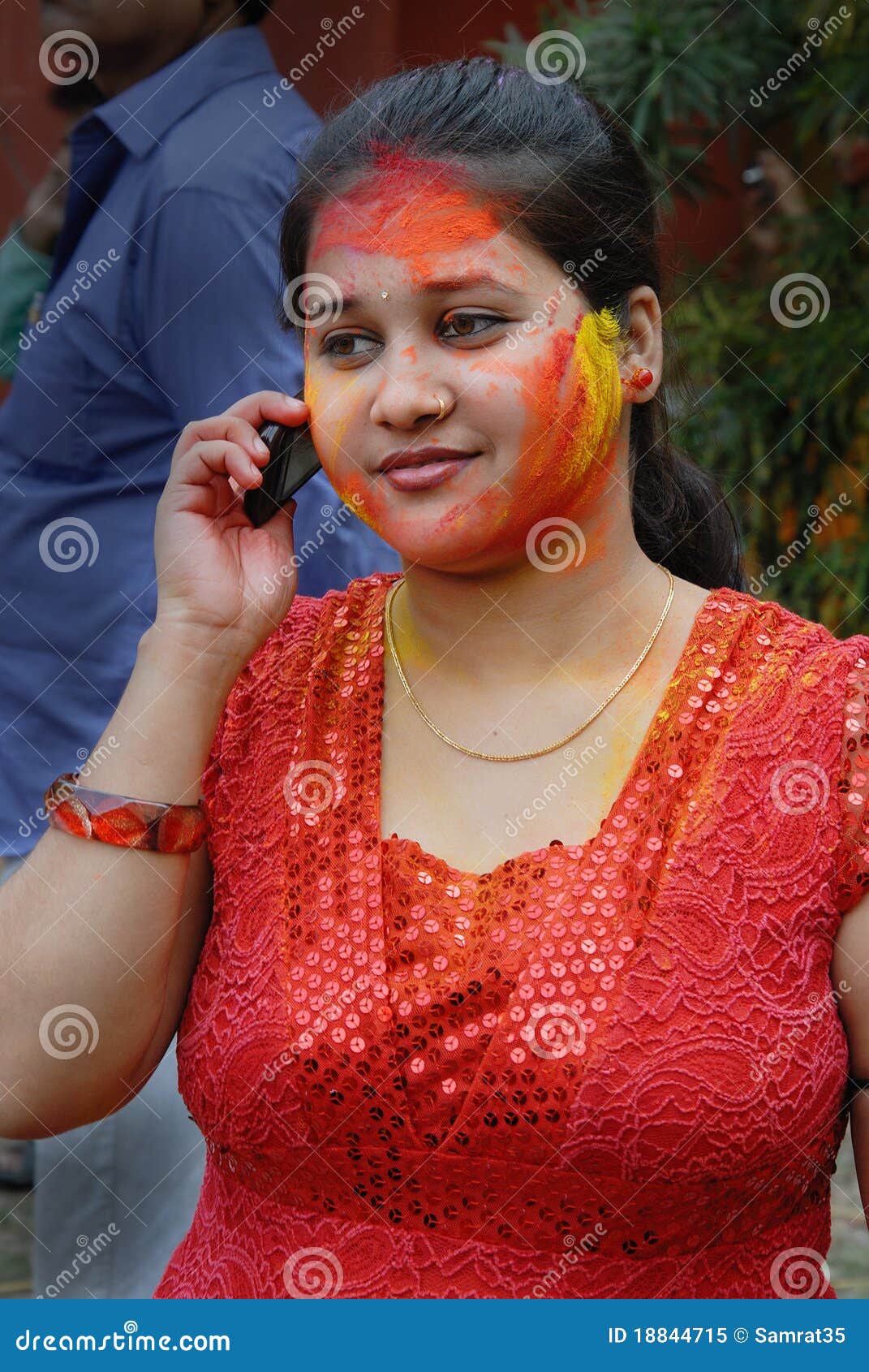 Ultimate Shoulder Rides Holi Color Festivals 2015 Wom