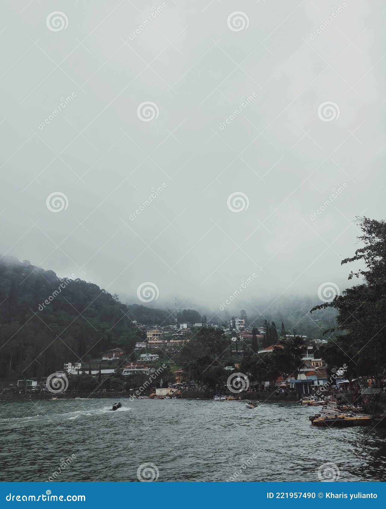 Holiday at Sarangan Lake East Java with Beautiful Scenery Stock Photo ...