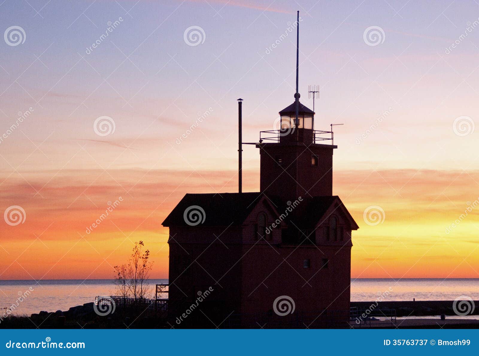 Holland Lighthouse Picture. Image: 35763737