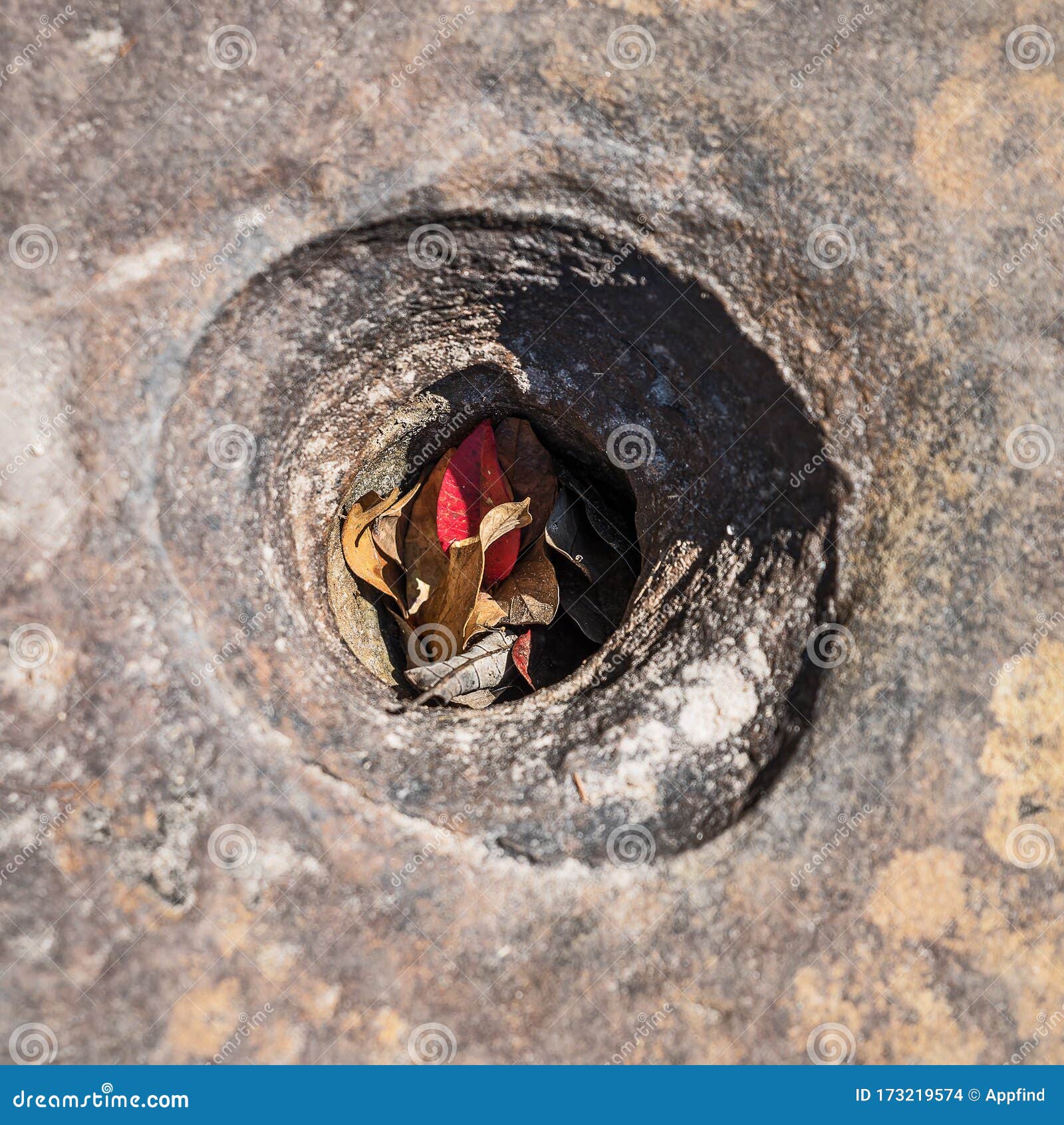 The Hollow Stone Of Tolvan | A Portal Without A Tomb Stock Photo ...